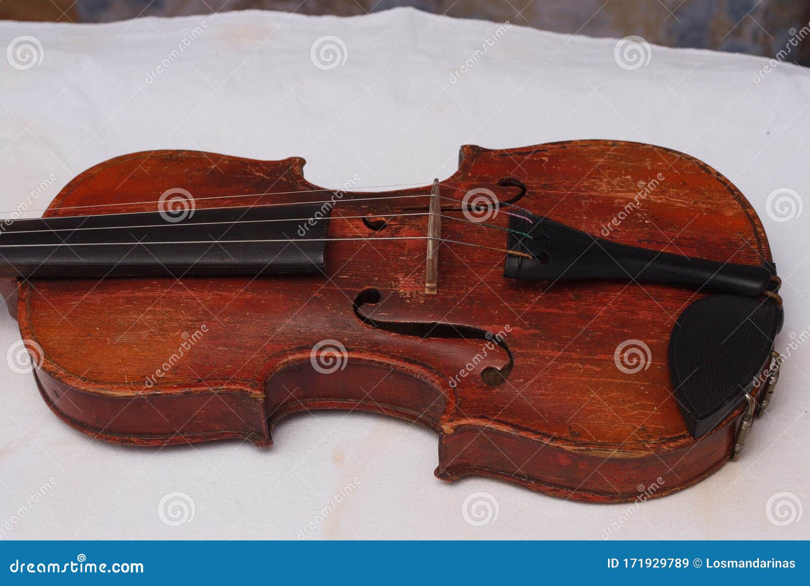 Antique Violin for Restoration Stock Image - Image of master, tablen ...