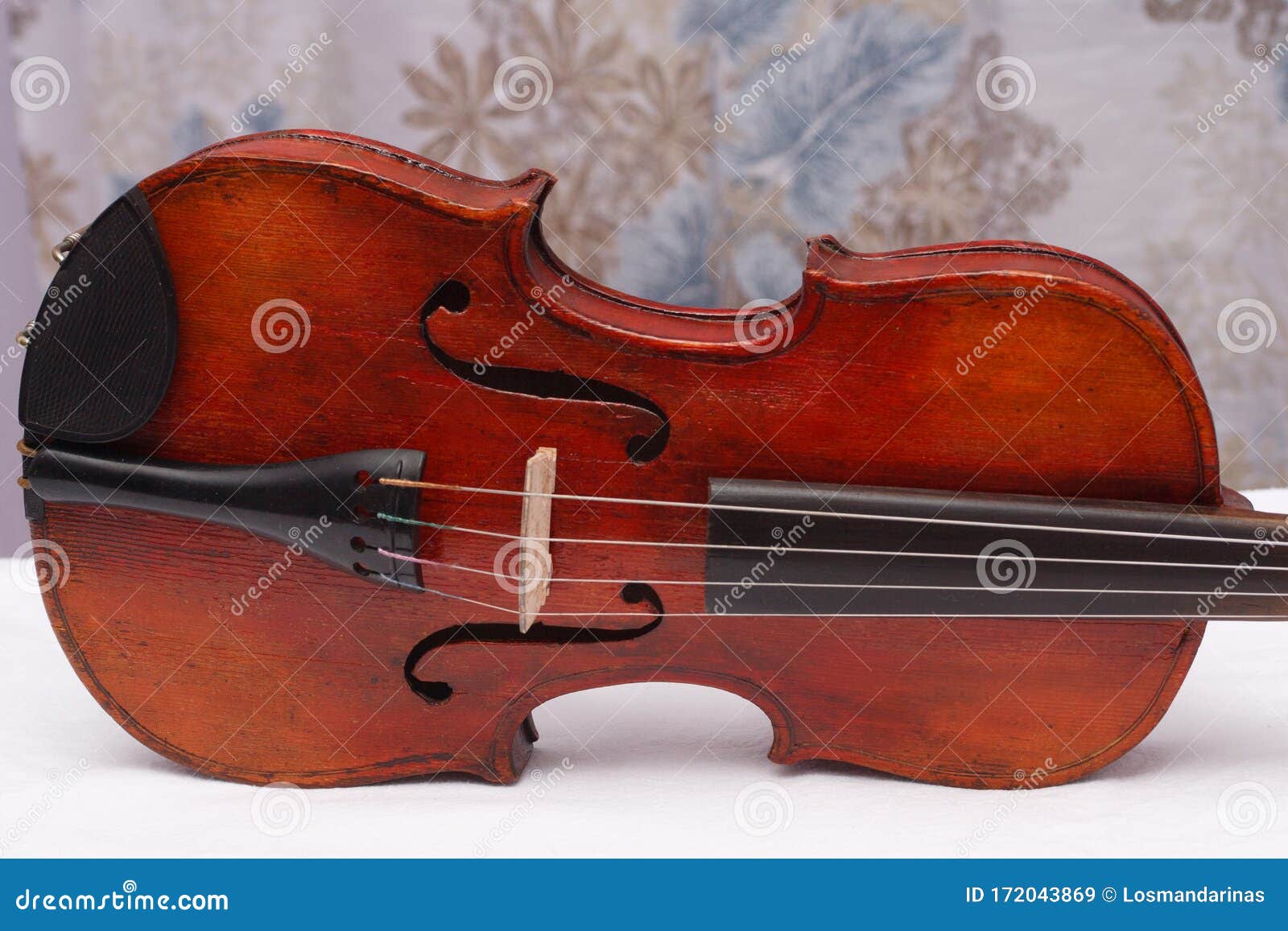 Antique Violin for Restoration Stock Image - Image of restore, parts ...