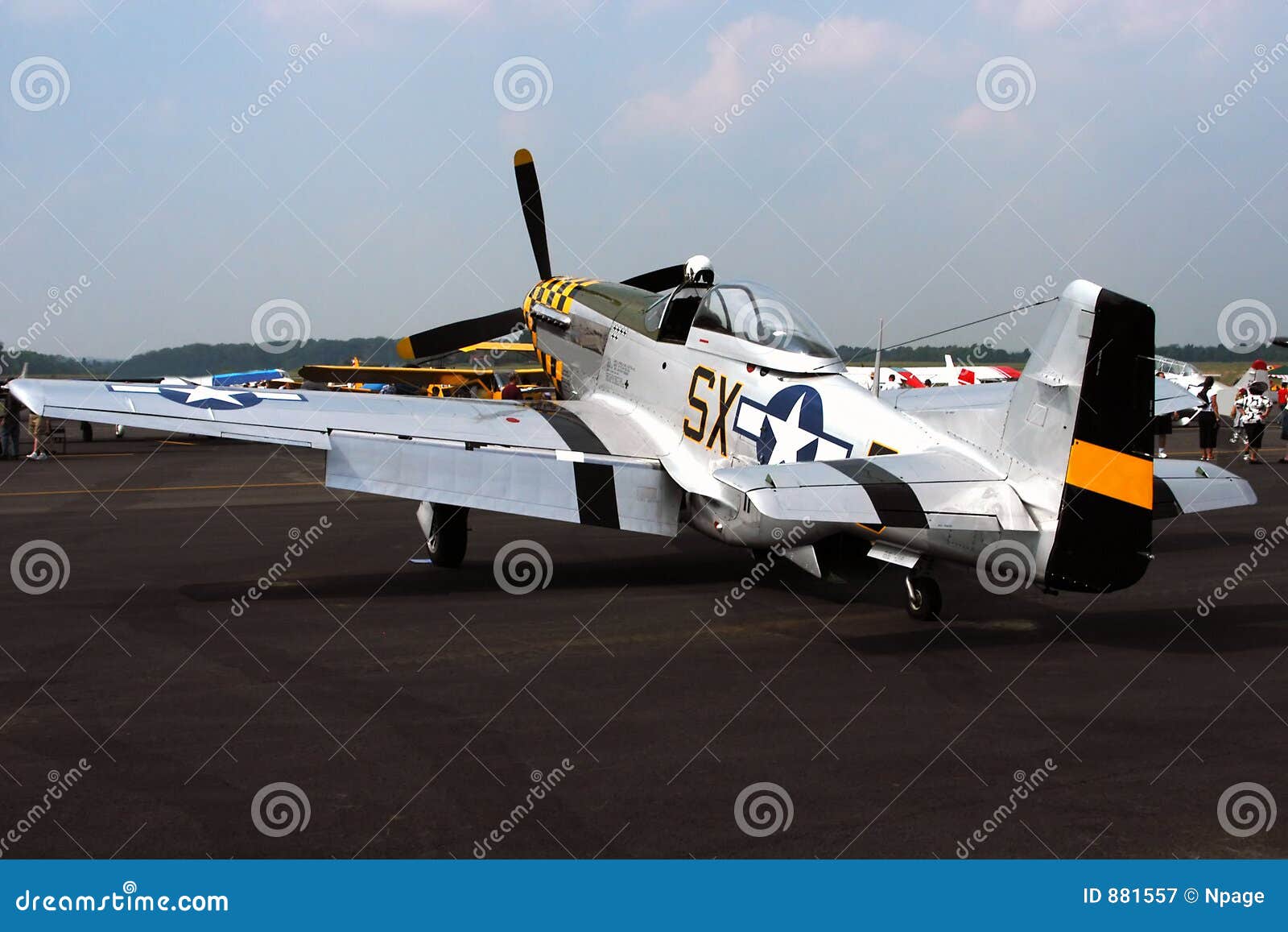 Antique Warplane editorial photography. Image of warplane - 881557