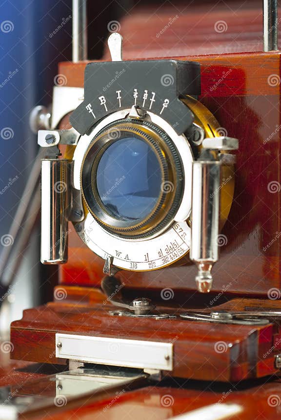 Antique wood camera stock image. Image of plate, equipment - 21888723