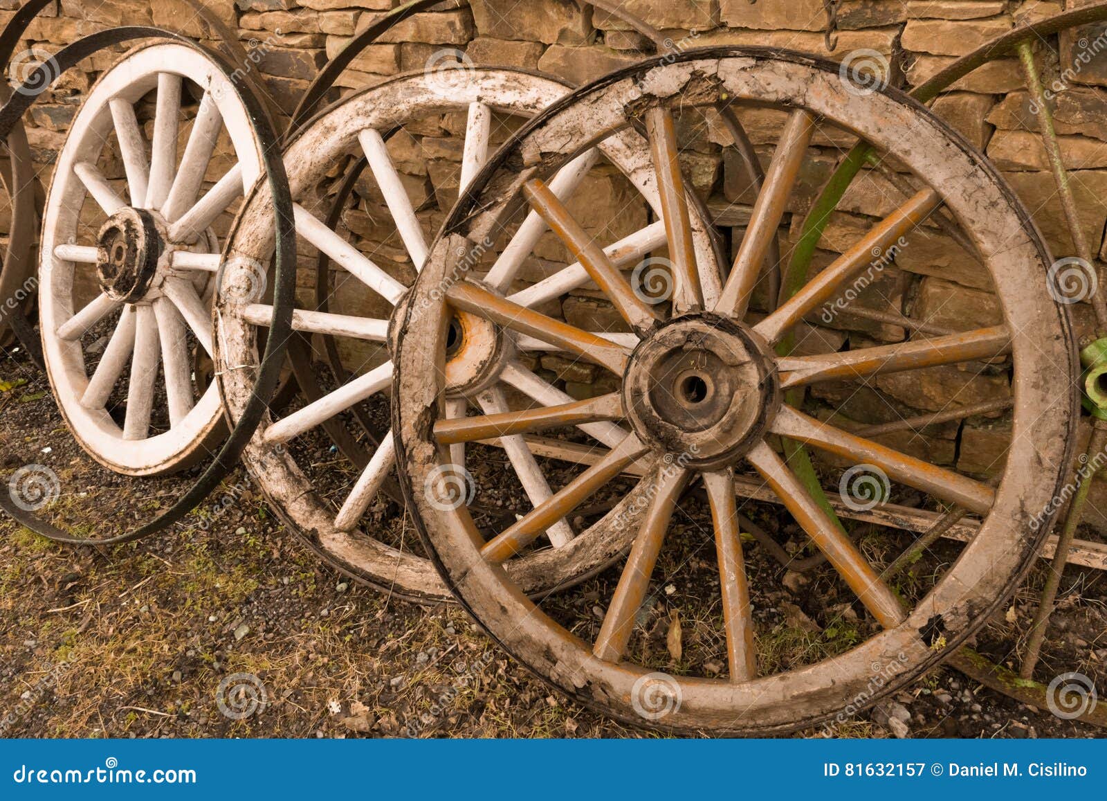 Antique Wood Wagon Wheels