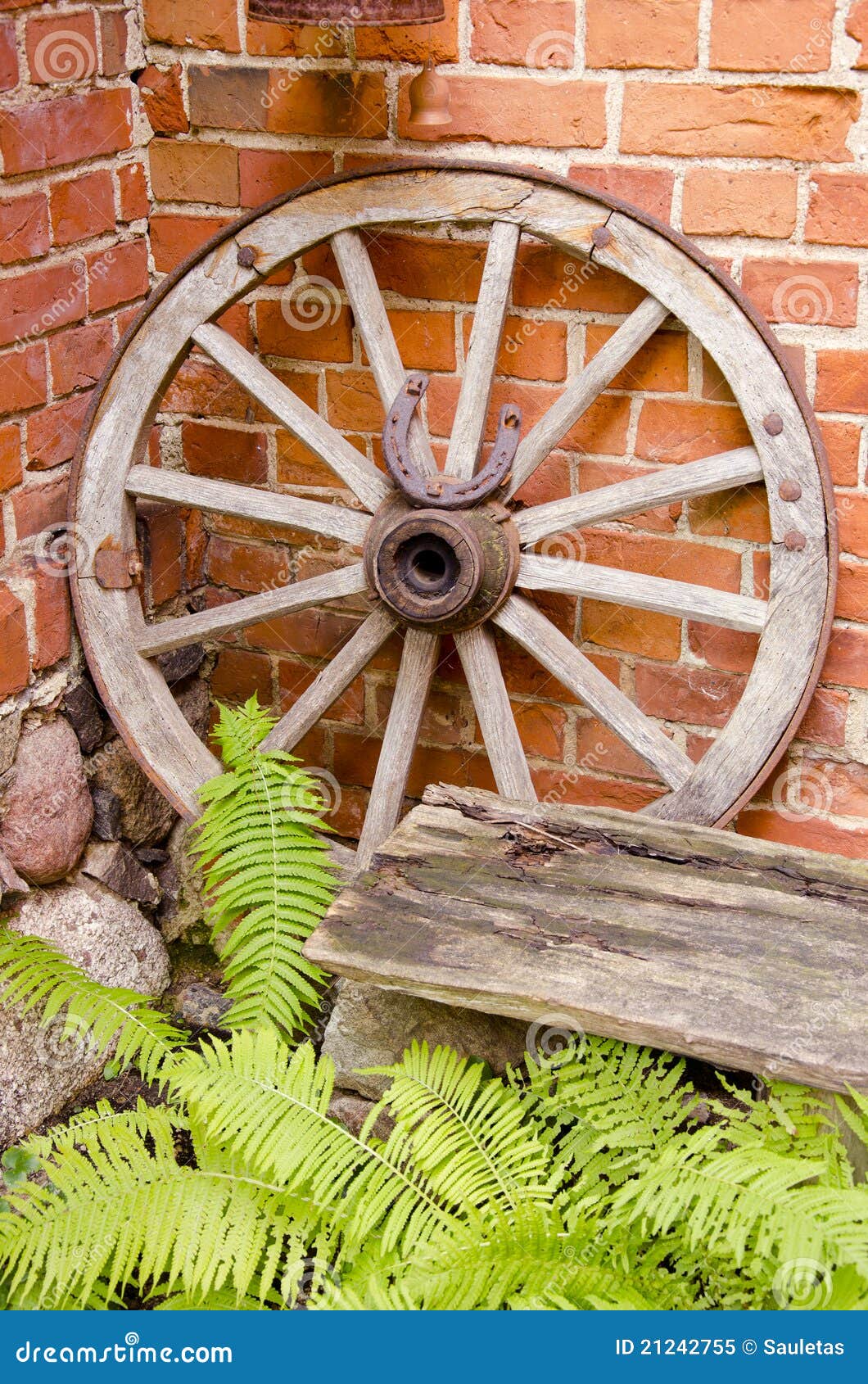 Antique Wooden Carriage Wheel. Stock Image - Image of horseshoe, metal ...