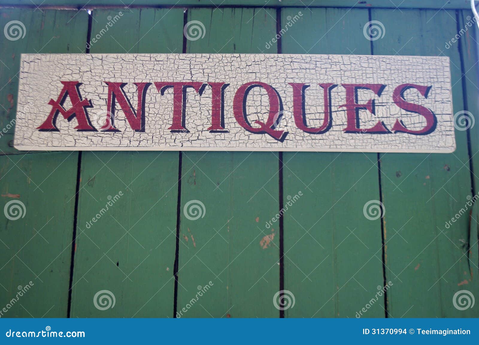 Antiquiteiten Houten Teken stock foto. Image of bijtend - 31370994