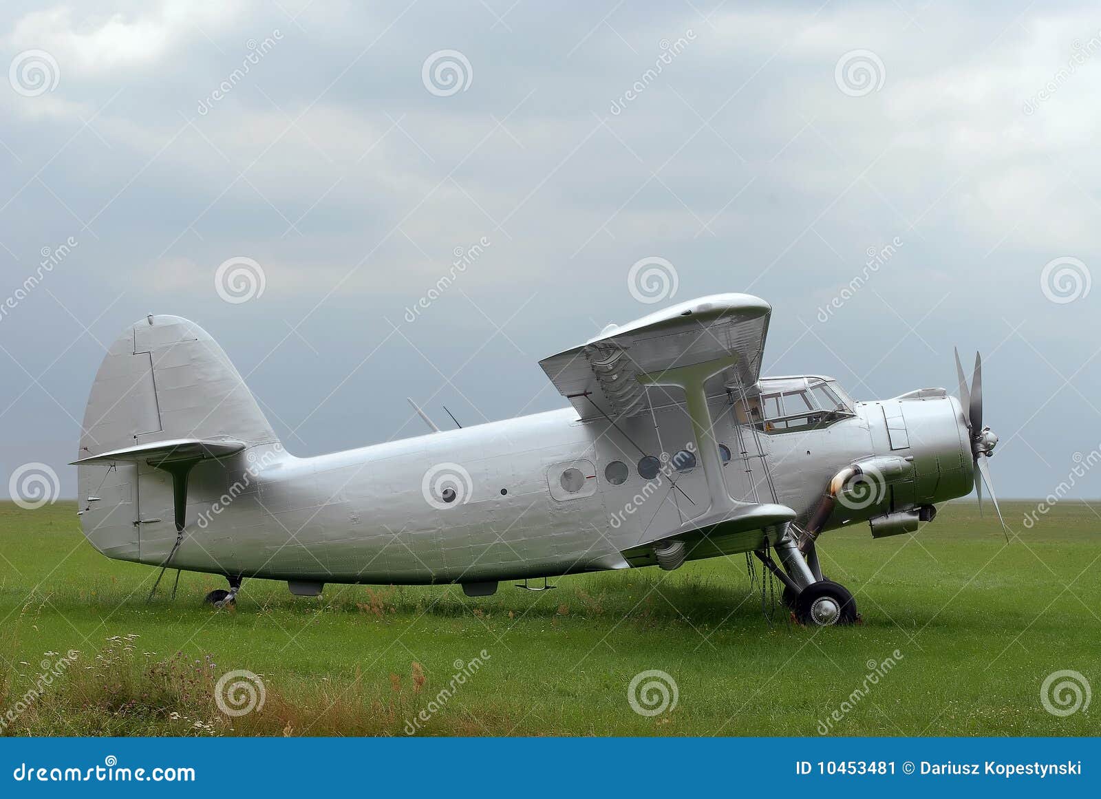 Antonov plane stock image. Image of transportation, military - 10453481