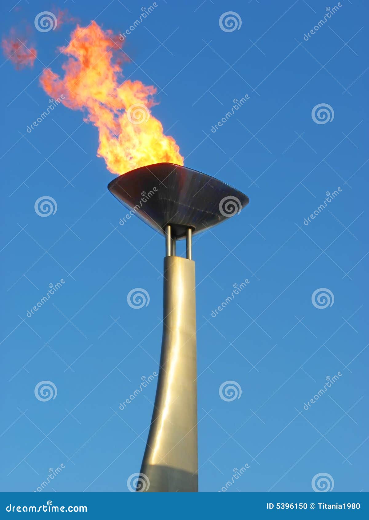 Antorcha olímpica foto de archivo. Imagen de deportes - 5396150