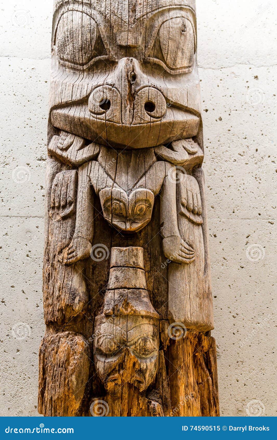 Antyczny Inuit totem obraz stock. Obraz złożonej z arte - 74590515