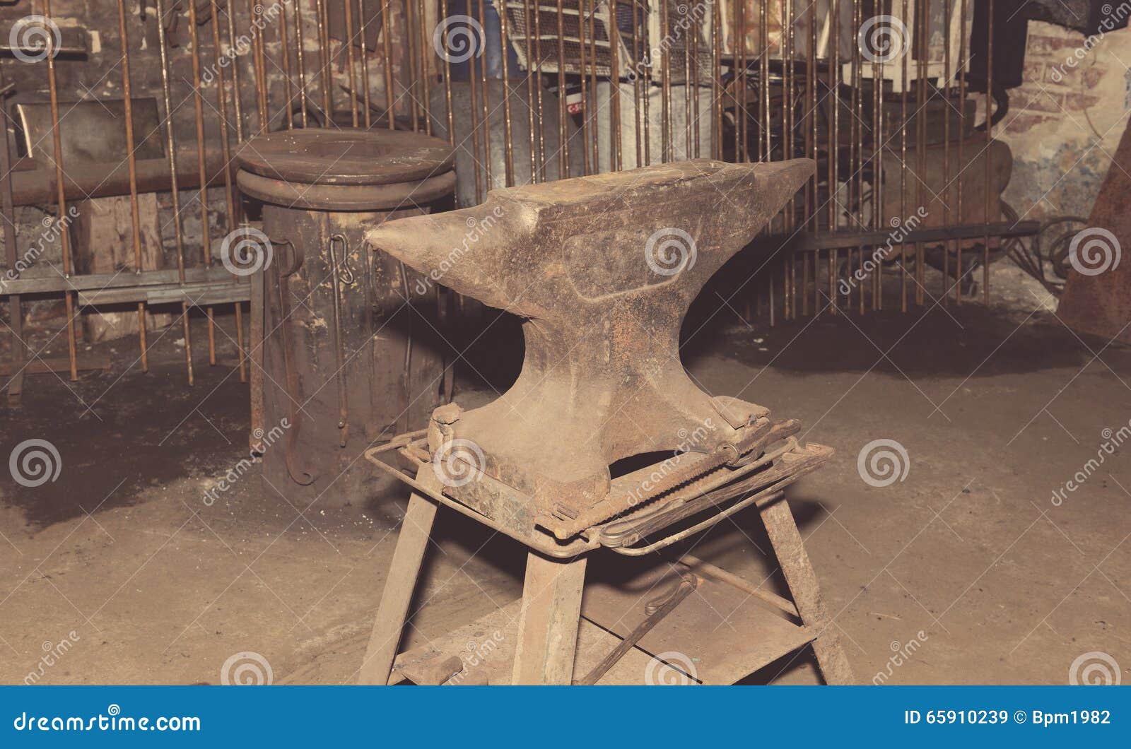 Anvil Used by a Blacksmith in Old Shop Stock Image - Image of iron ...