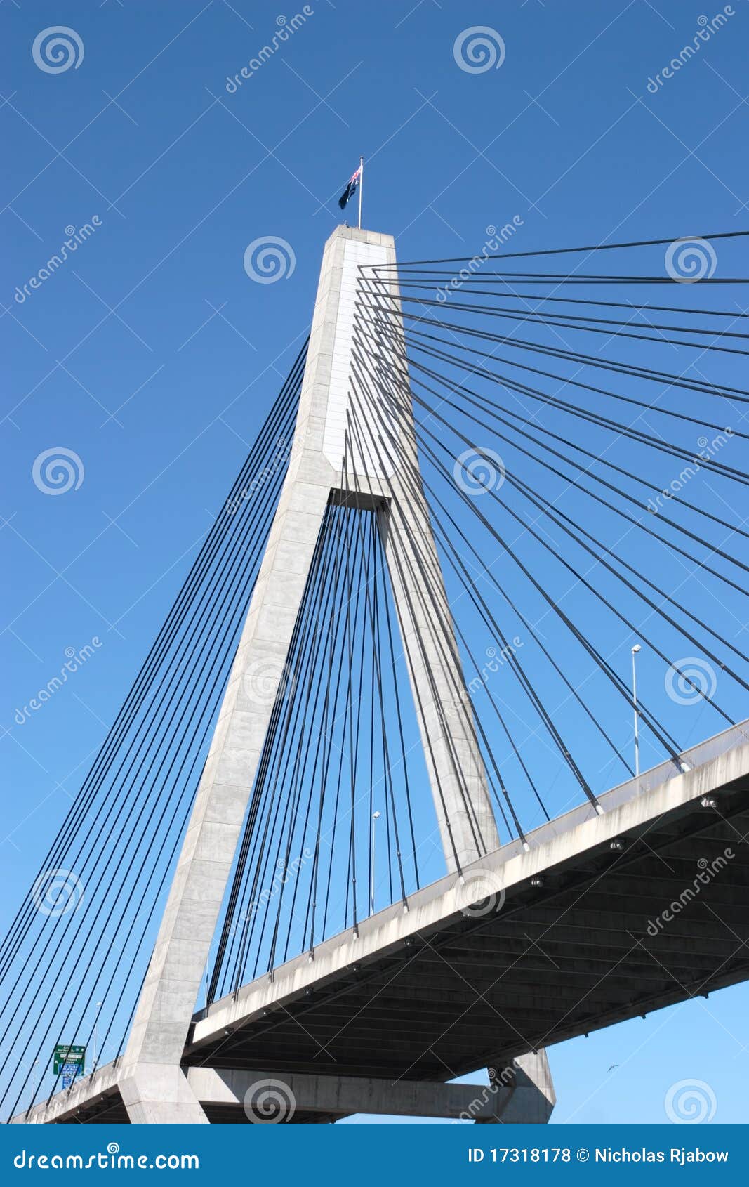 Anzac Bridge editorial stock photo. Image of pole, cables - 17318178