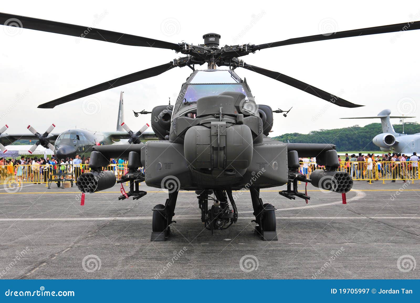 Apache AH-64 helicopter editorial photography. Image of display - 19705997