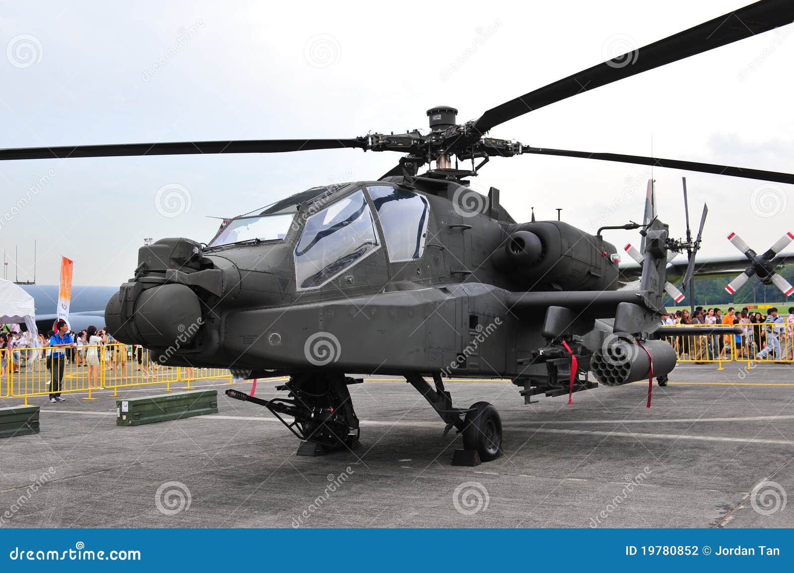 Apache AH-64 helicopter editorial photography. Image of static - 19780852