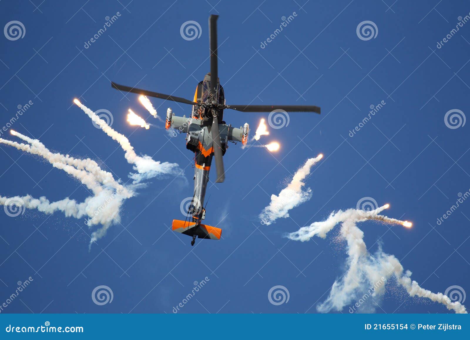 Apache Helicopter Shoots Flares Editorial Stock Image - Image of blade ...