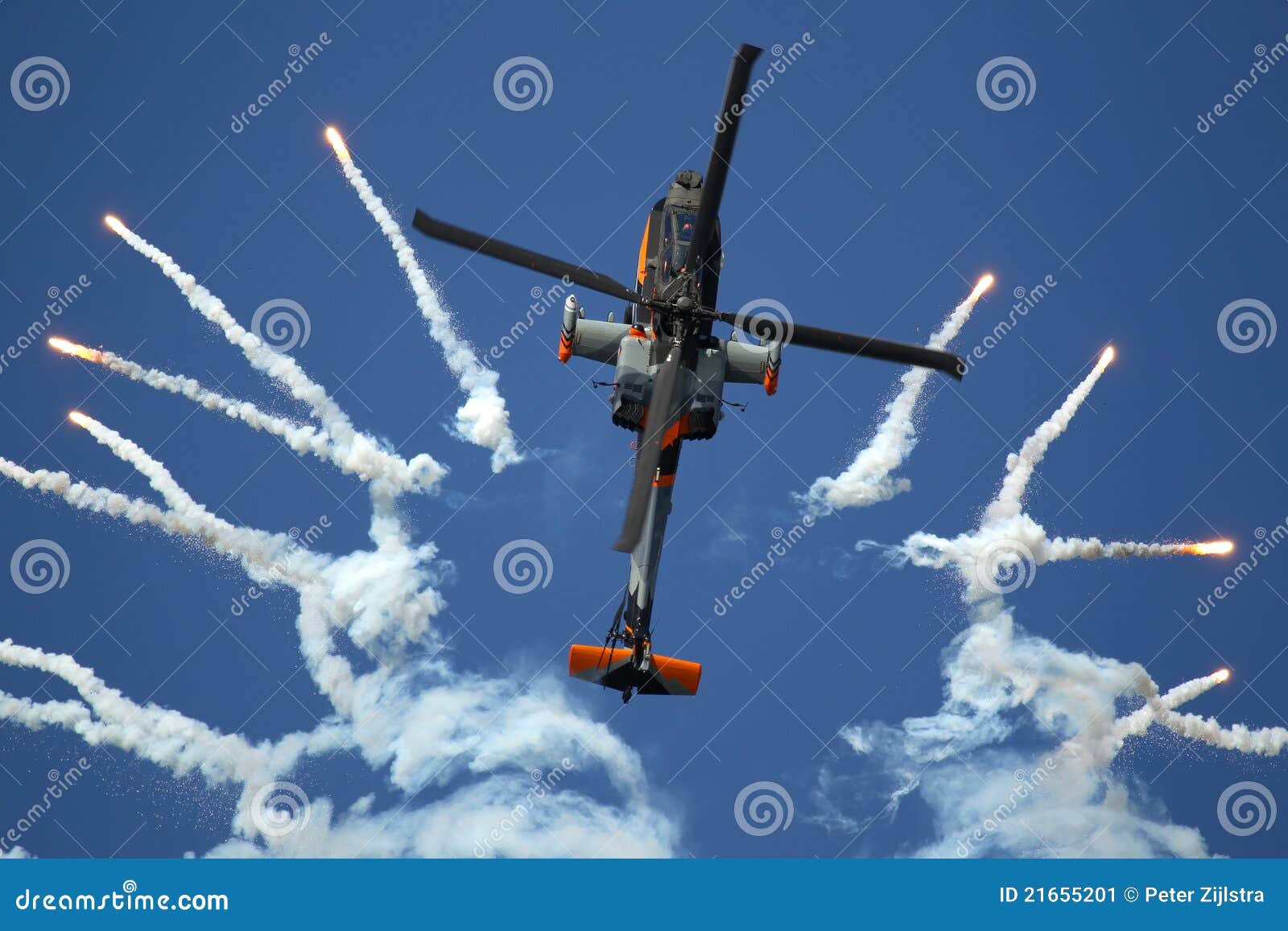 Apache Helicopter Shoots Flares Editorial Photo - Image of display ...