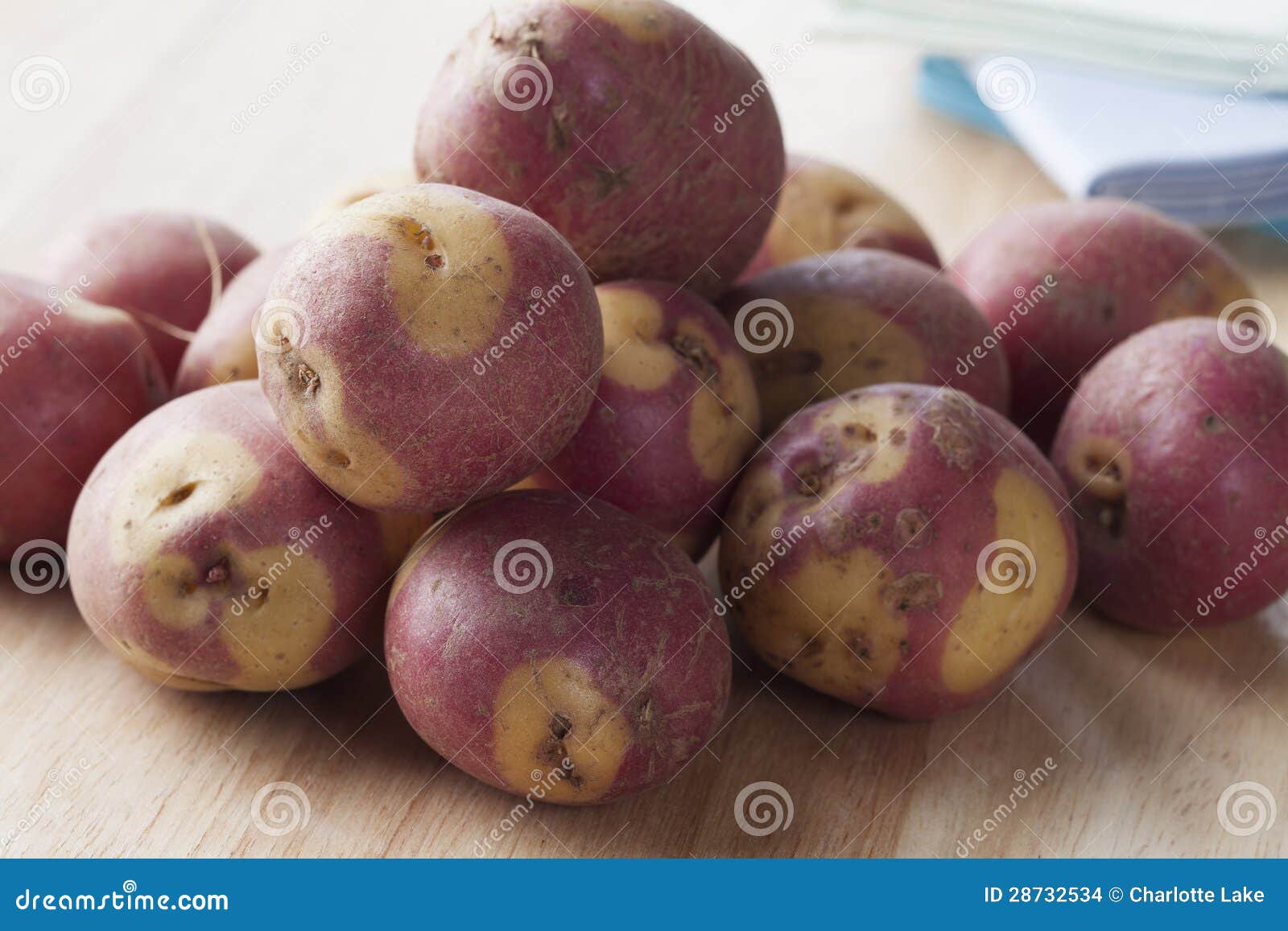 Apache Potatoes stock photo. Image of brown, potato, healthy - 28732534