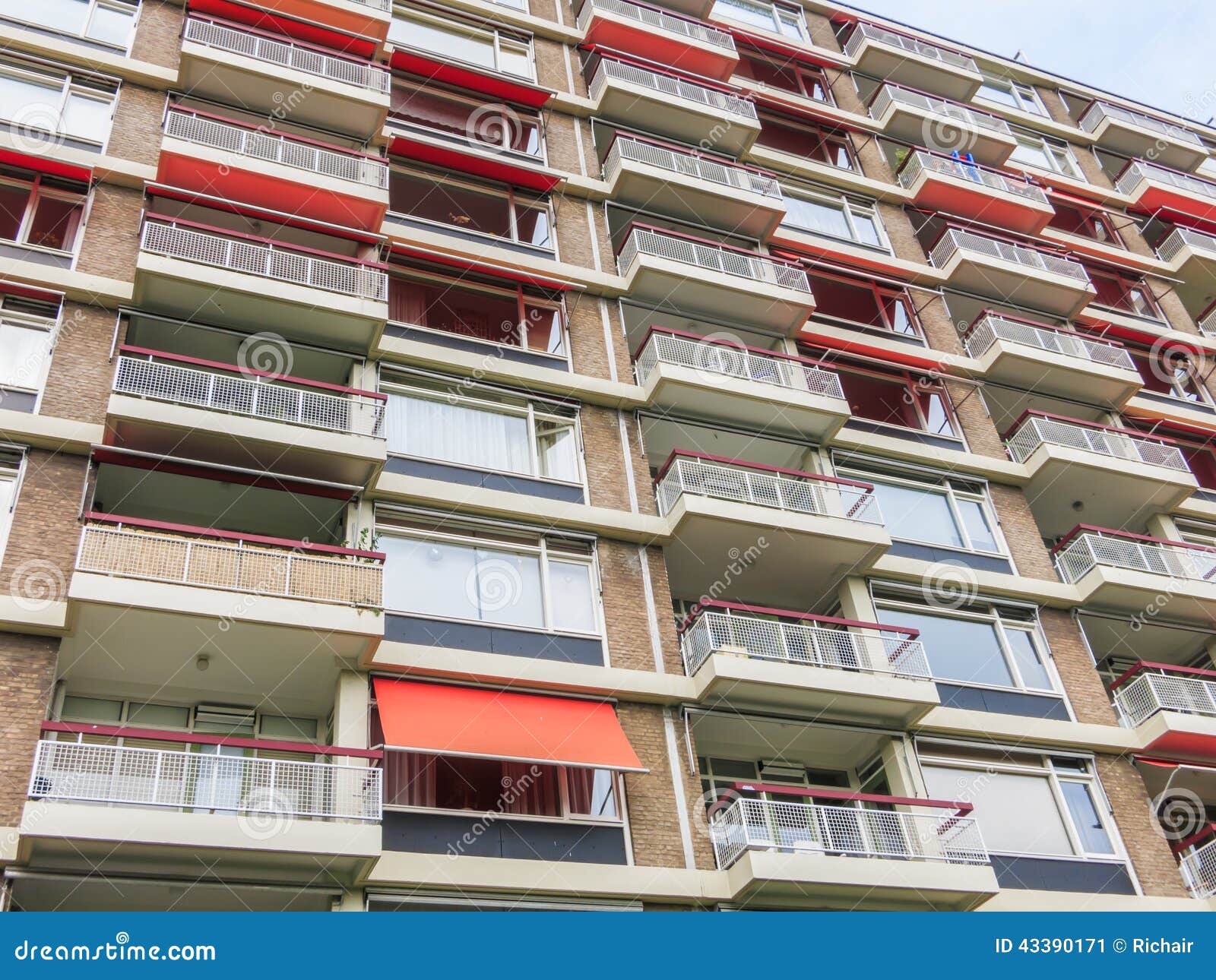 Apartment building front stock image. Image of living - 43390171