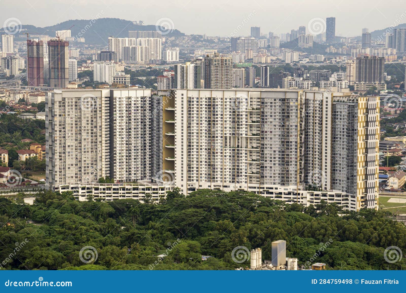An Apartment Building in Kuala Lumpur. Editorial Stock Photo - Image of ...