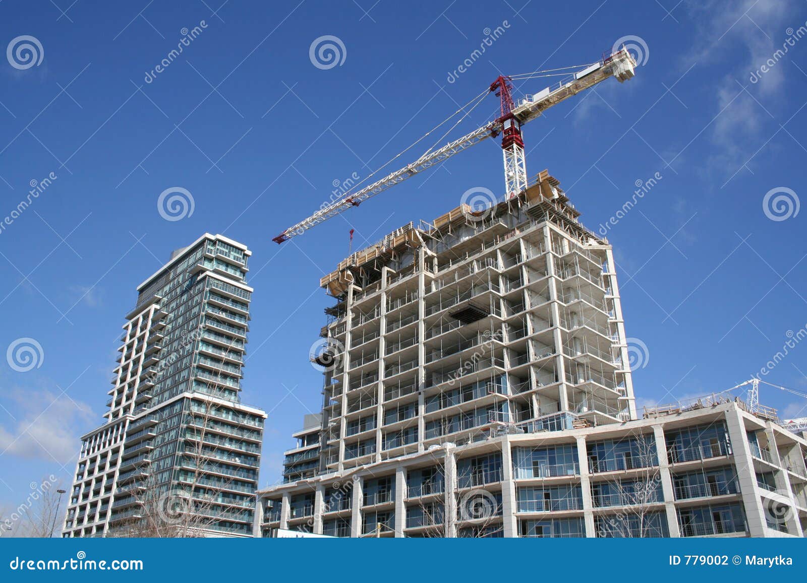 Apartment Bulding Construction Stock Photo - Image of progress ...