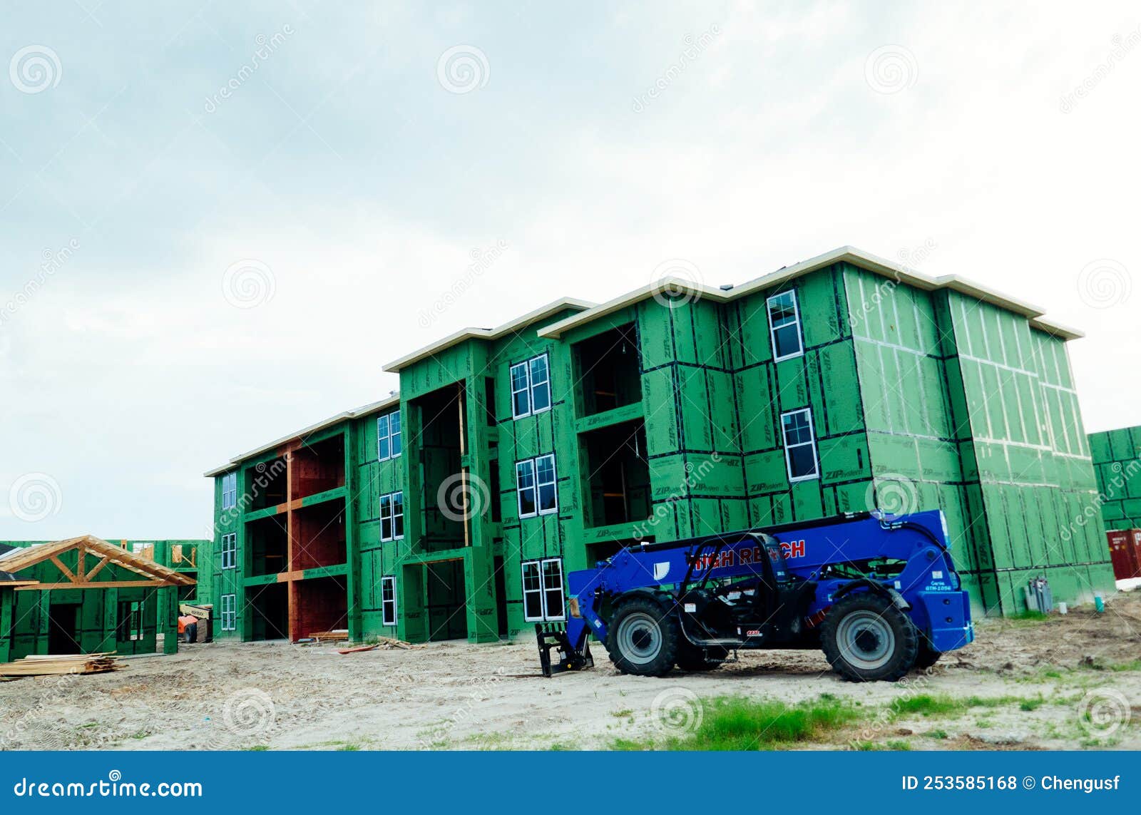 An Apartment Construction Site Editorial Stock Photo - Image of ...