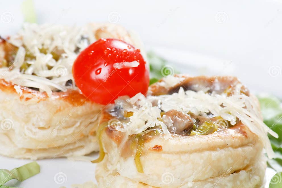 Aperitivo ligero imagen de archivo. Imagen de rosa, alimento - 11620167