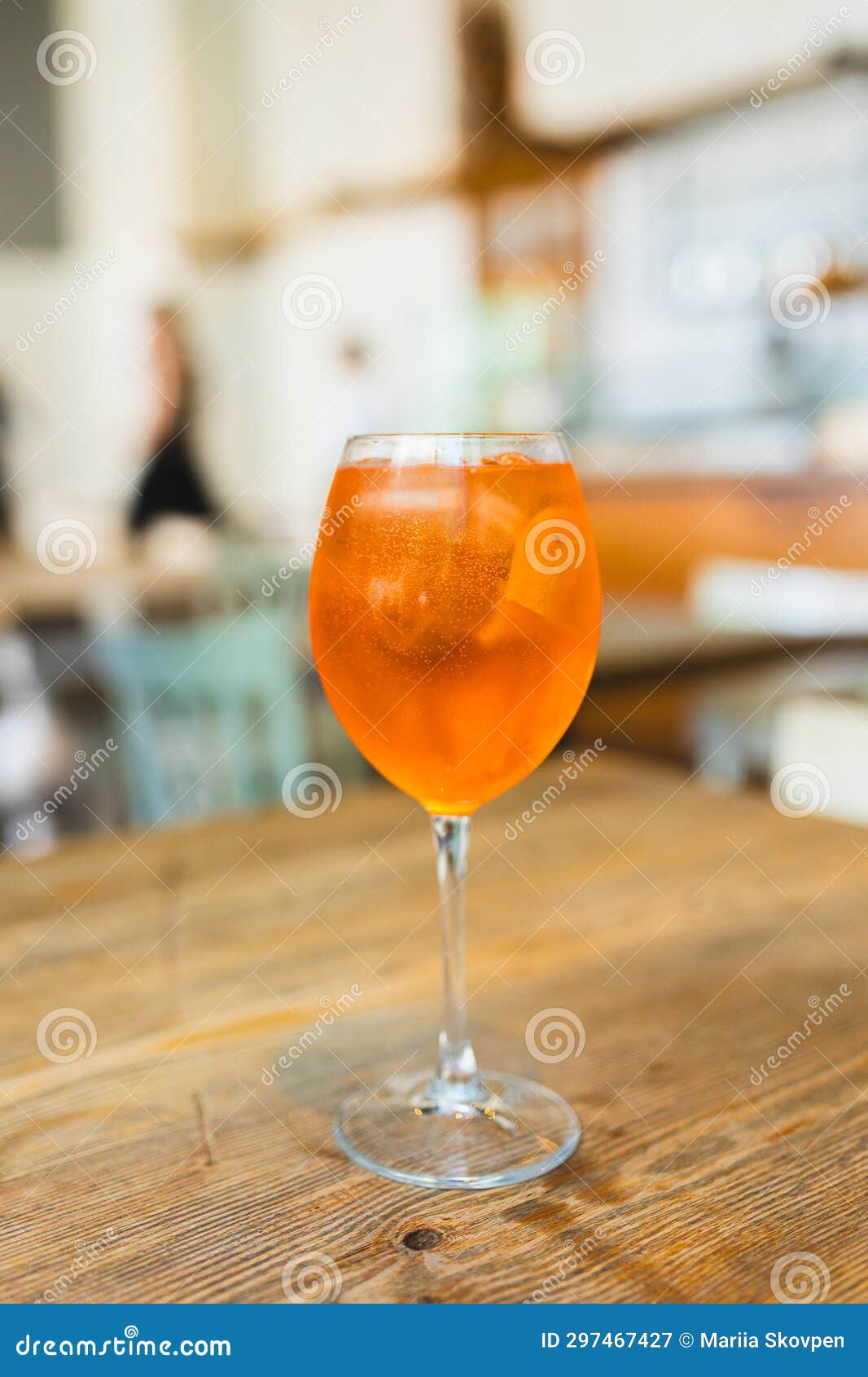 Aperol Spritz Cocktail. Alcoholic Beverage Based on Table with Ice ...
