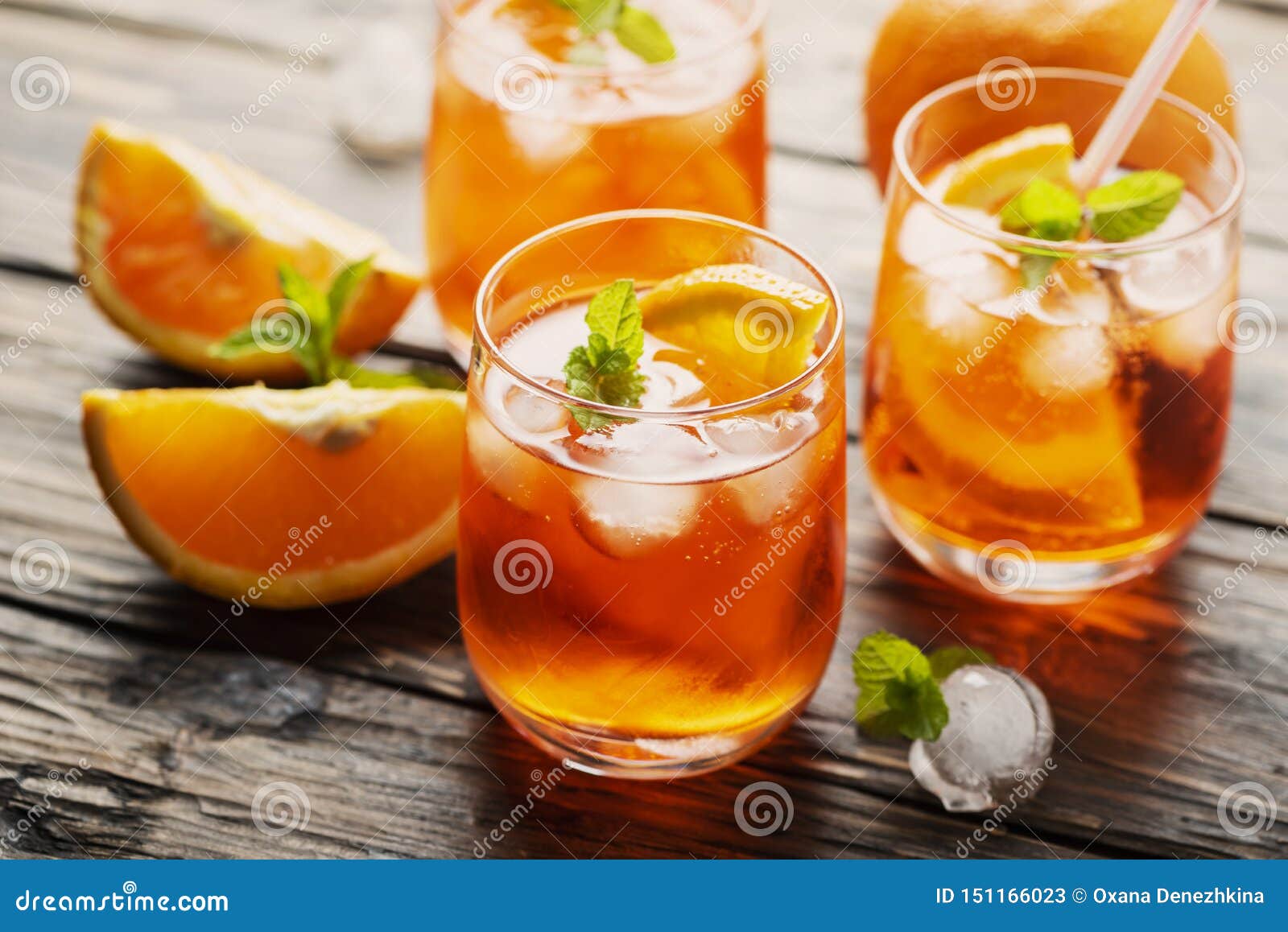 Aperol Spritz with orange stock image. Image of soda - 151166023