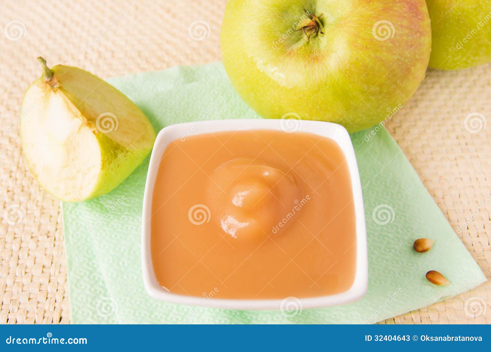 Apfelmus stockbild. Bild von frühstück, diät, apfel, nähren - 32404643