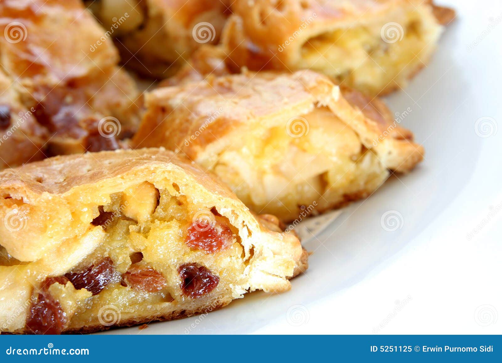 Apfelstrudel or Strudel Cake Stock Image - Image of cakes, photograph ...