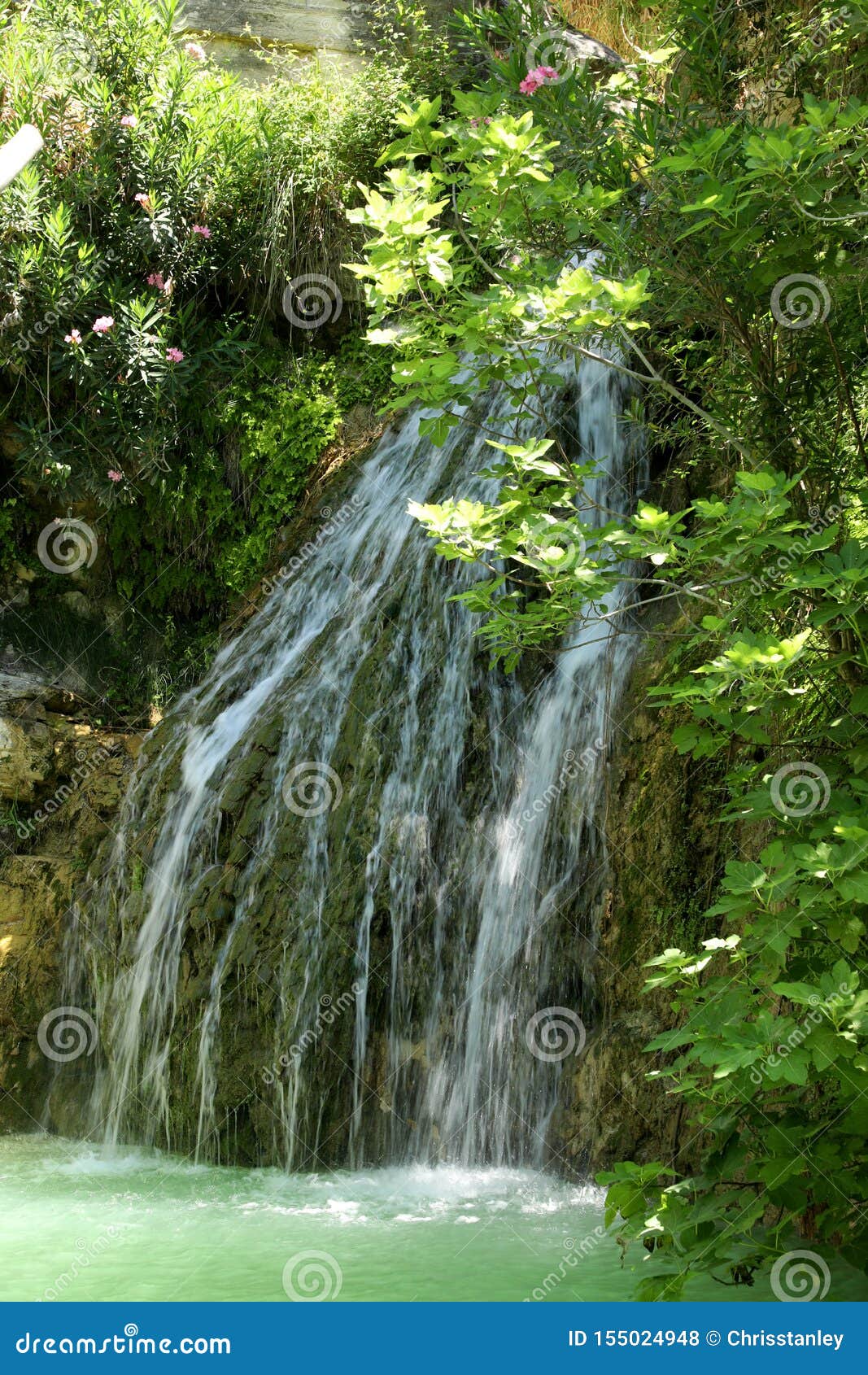 Aphrodite Bath in Paphos Cyprus Stock Photo - Image of paphos, wreck ...
