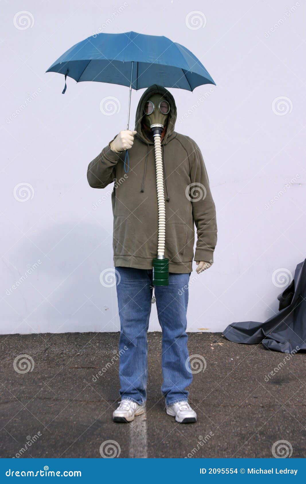 Apokalyptischer Saurer Regnerischer Tag Stockfoto - Bild von ...