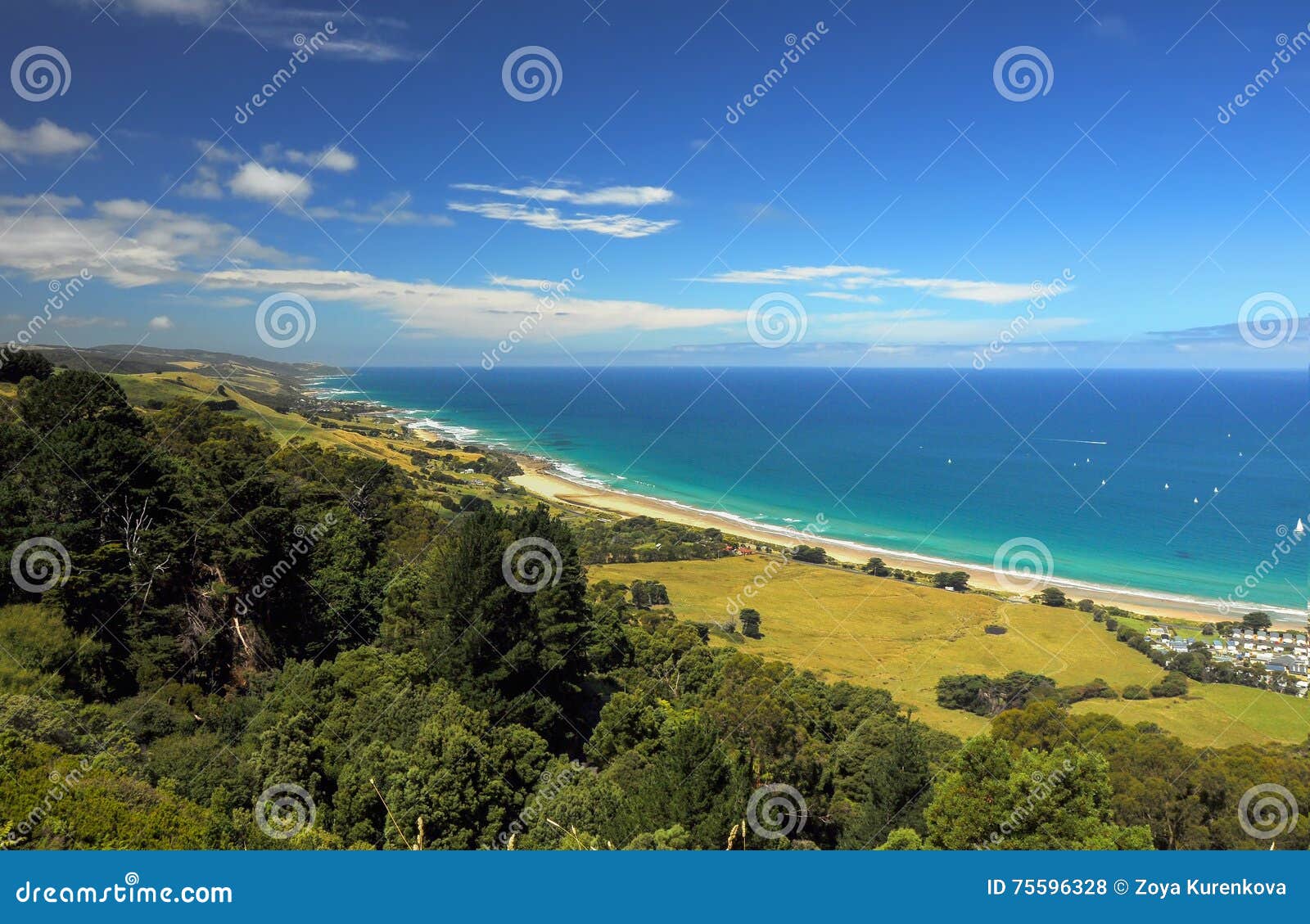 Apollo Bay editorial stock photo. Image of view, ocean - 75596328