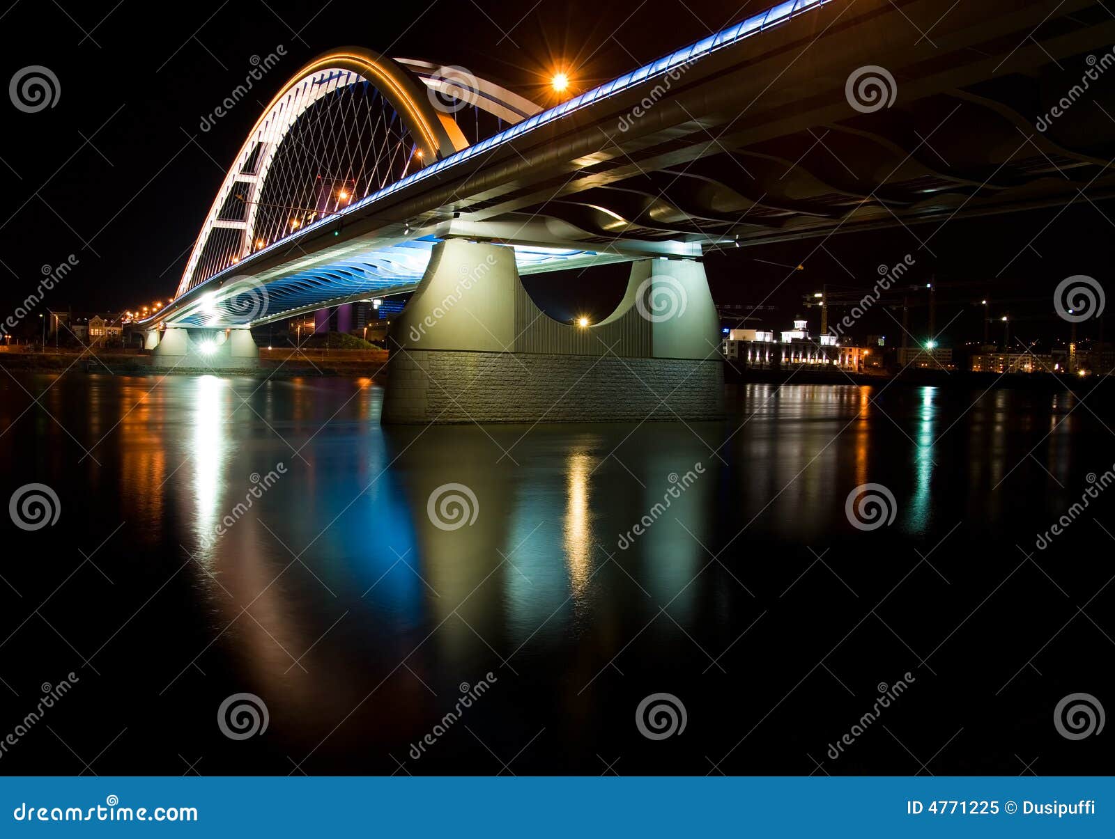 Apollo Bridge in Bratislava Stock Image - Image of river, apollo: 4771225