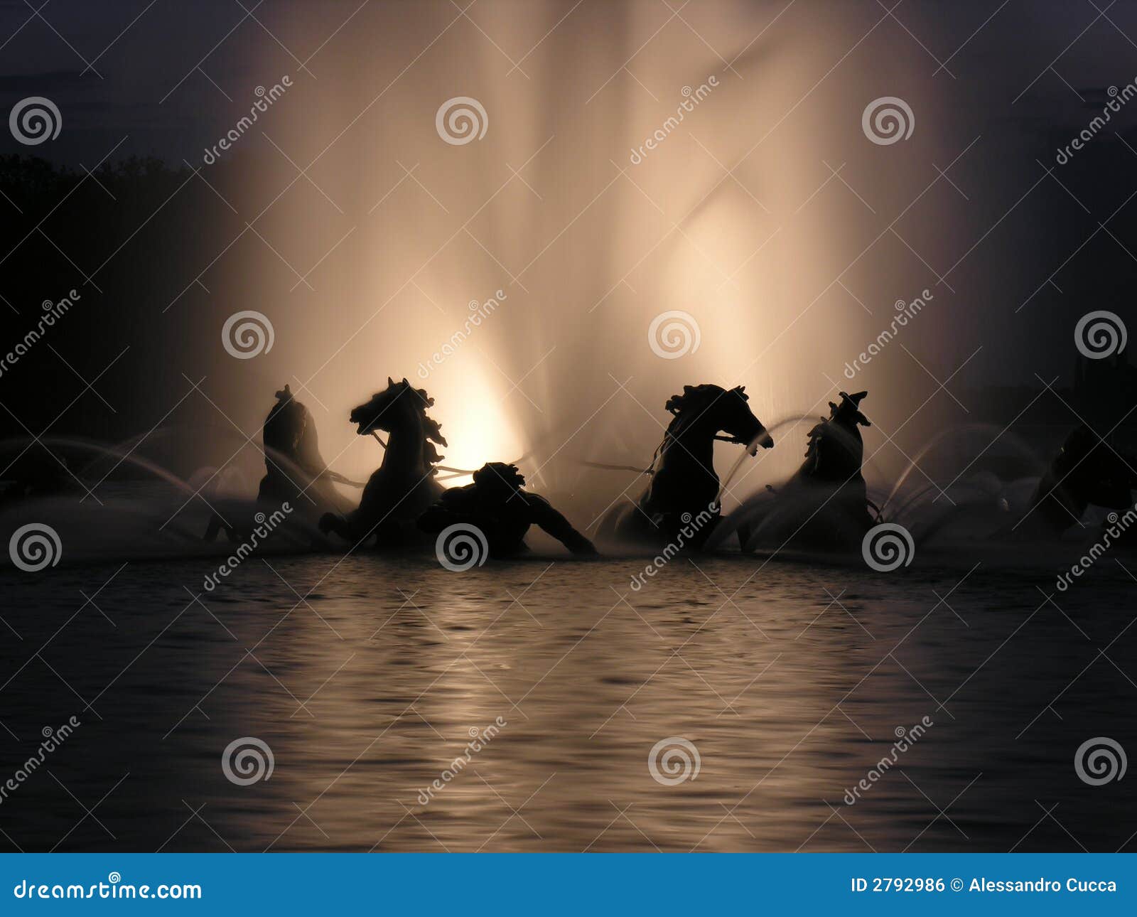 Apollo Fountain in Versailles Stock Photo - Image of night, fountain ...