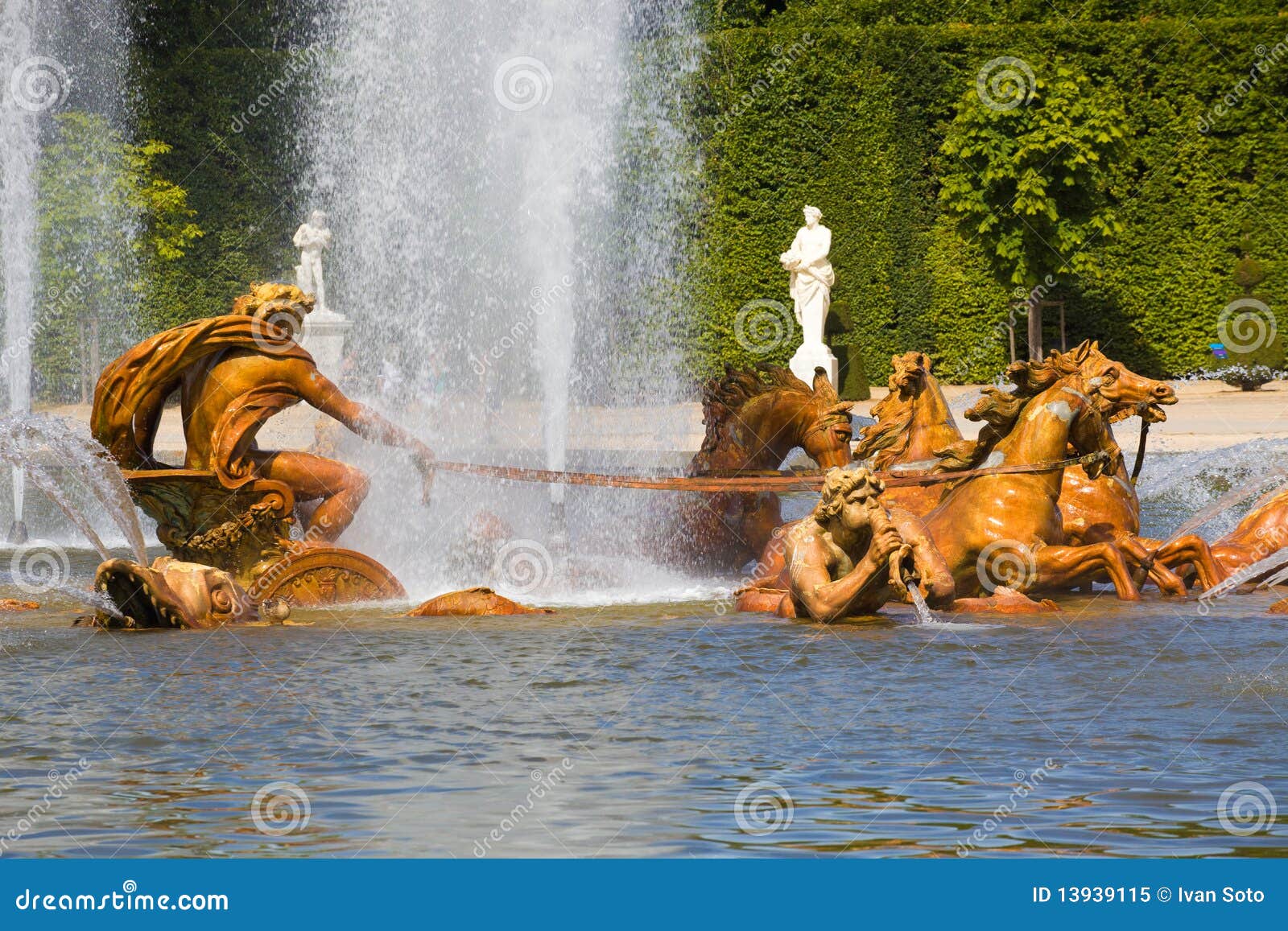 Apollo S Fountain Spraying Water in Versailles Stock Image - Image of ...