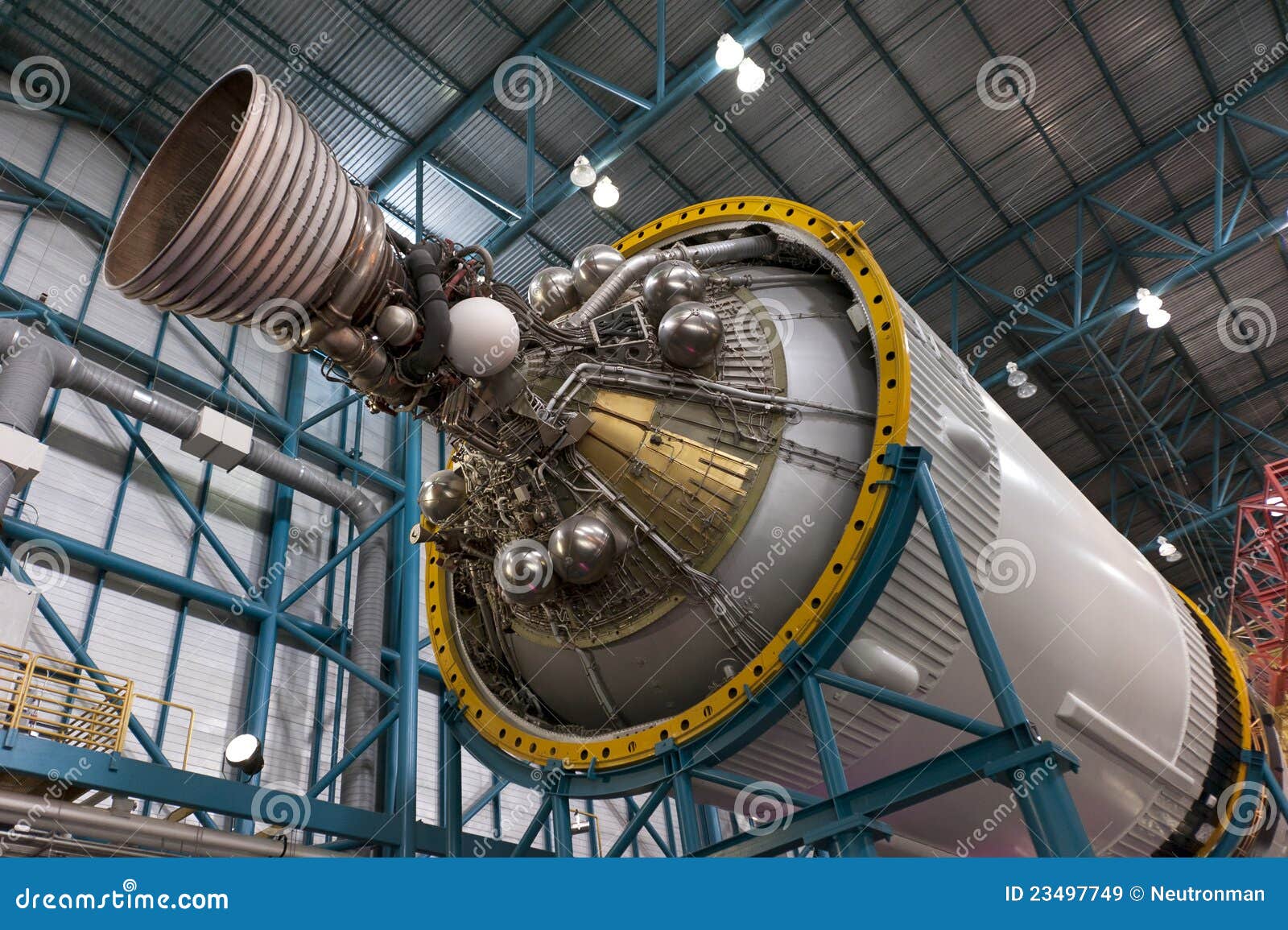 Apollo stage engine editorial stock image. Image of five - 23497749