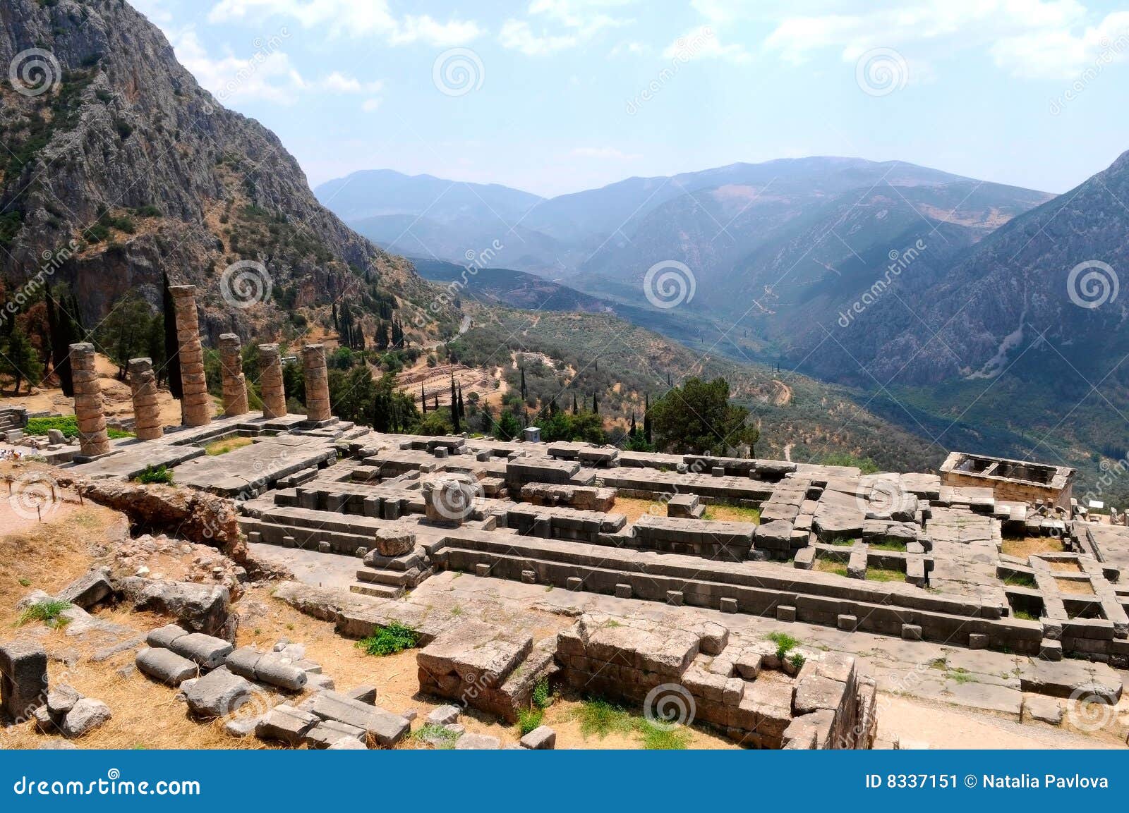 Apollo-Tempel in Delphi stockbild. Bild von olivgrün, zivilisation ...
