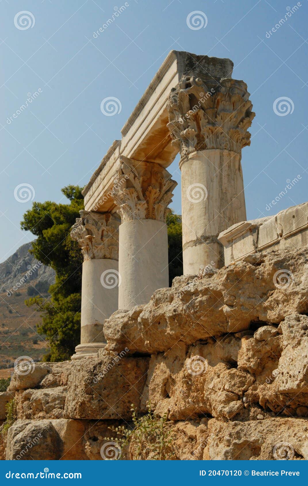 Apollon Corinthe s temple stock photo. Image of shrine - 20470120