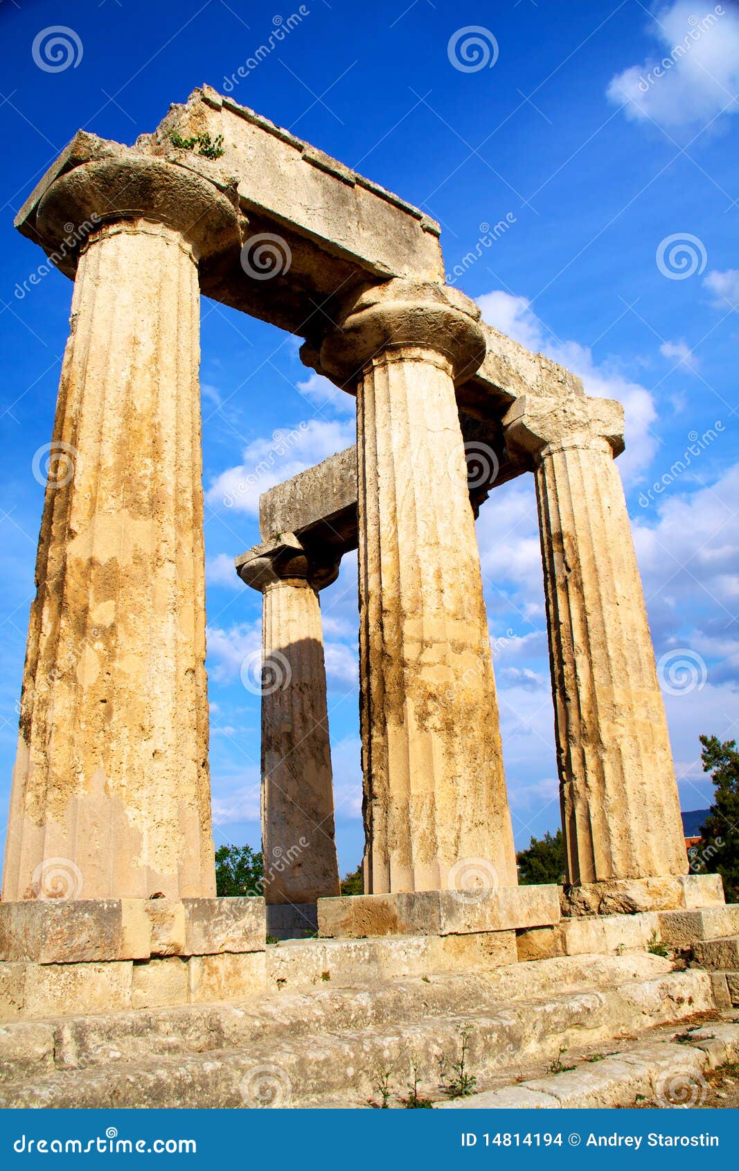 Apollon temple in corinth stock photo. Image of sunny - 14814194