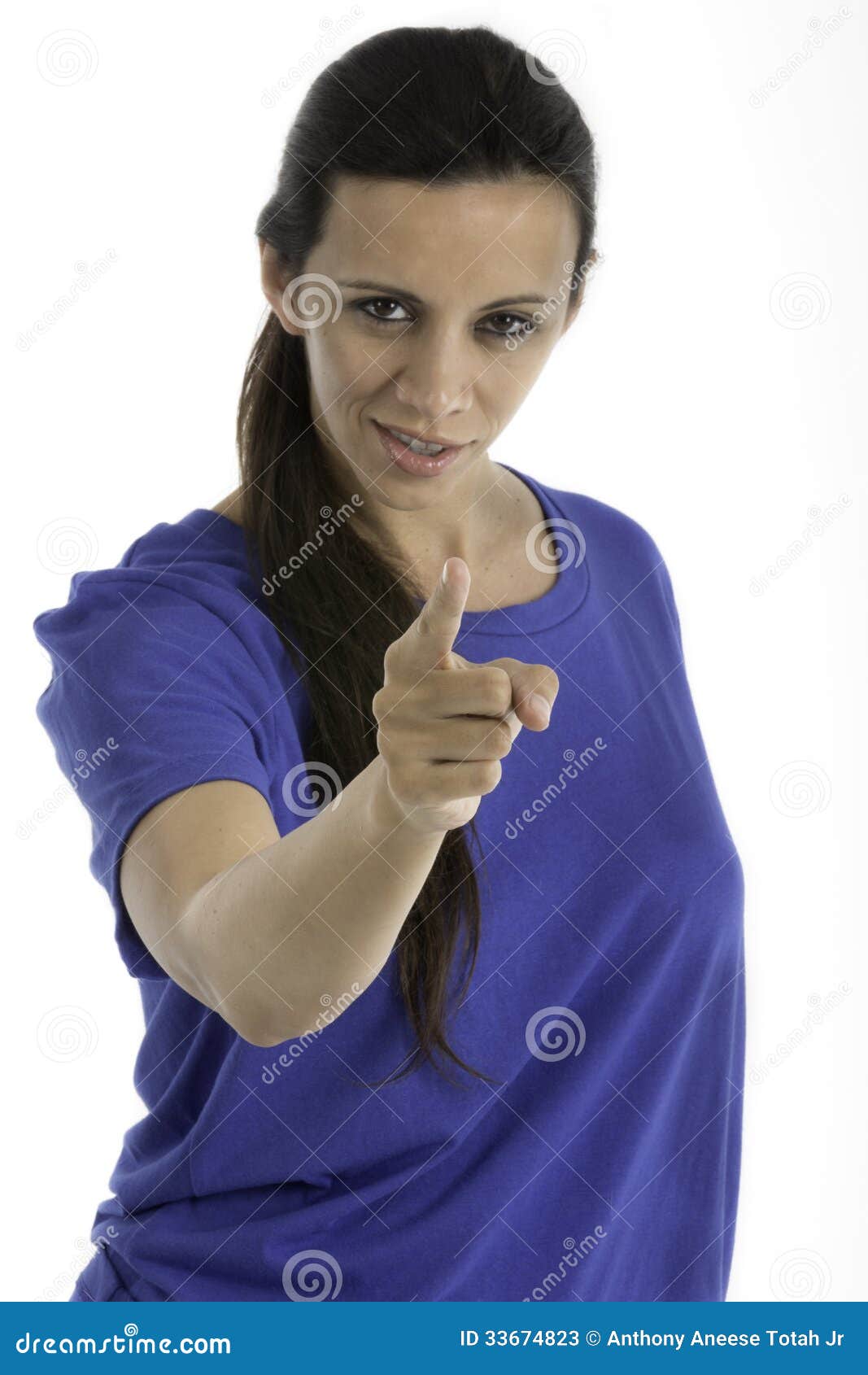 Apontar feliz da mulher imagem de stock. Imagem de pessoa - 33674823