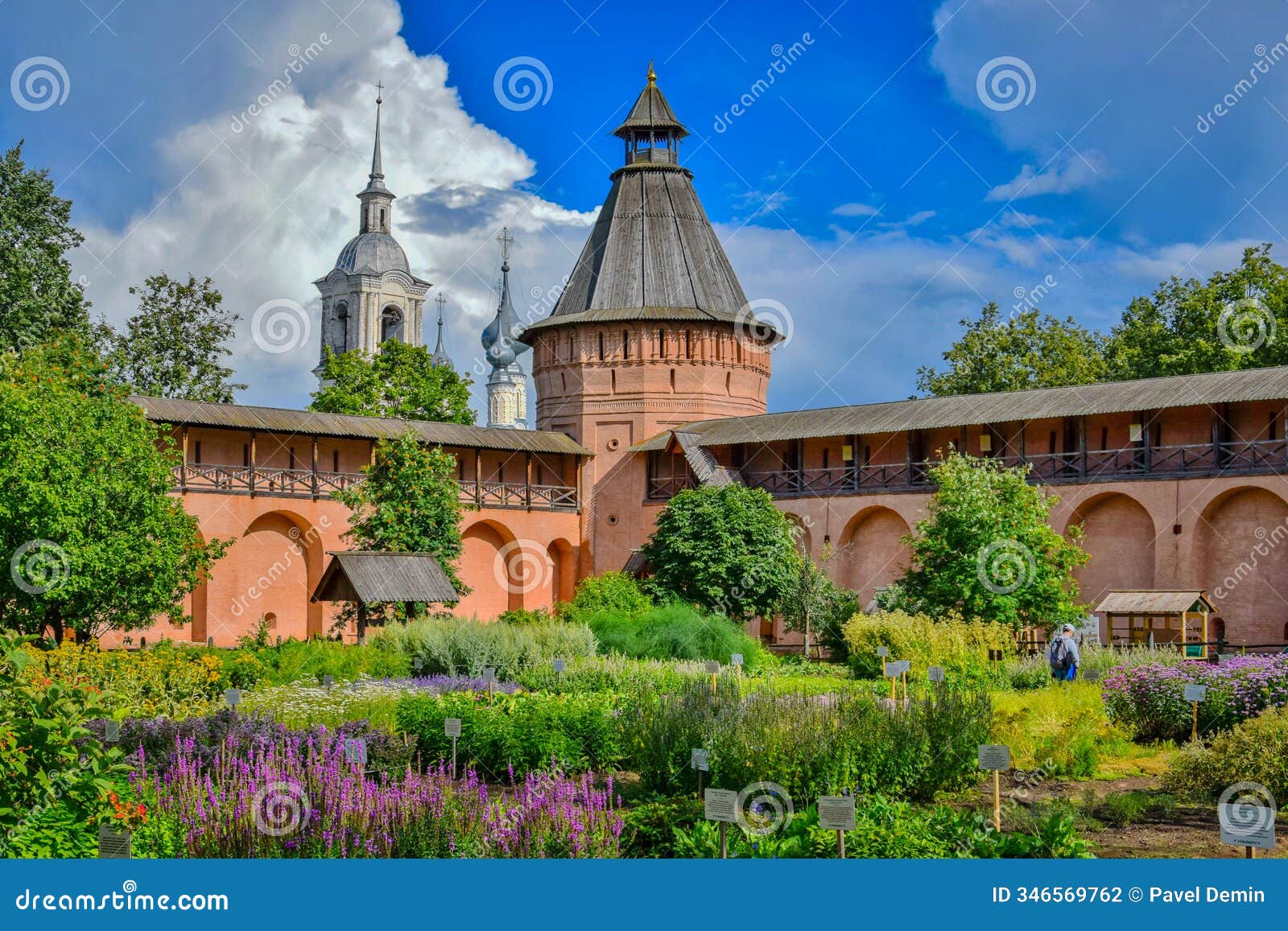 Apothecary Garden in the Monastery of Saint Euthymius in Suzdal Stock ...