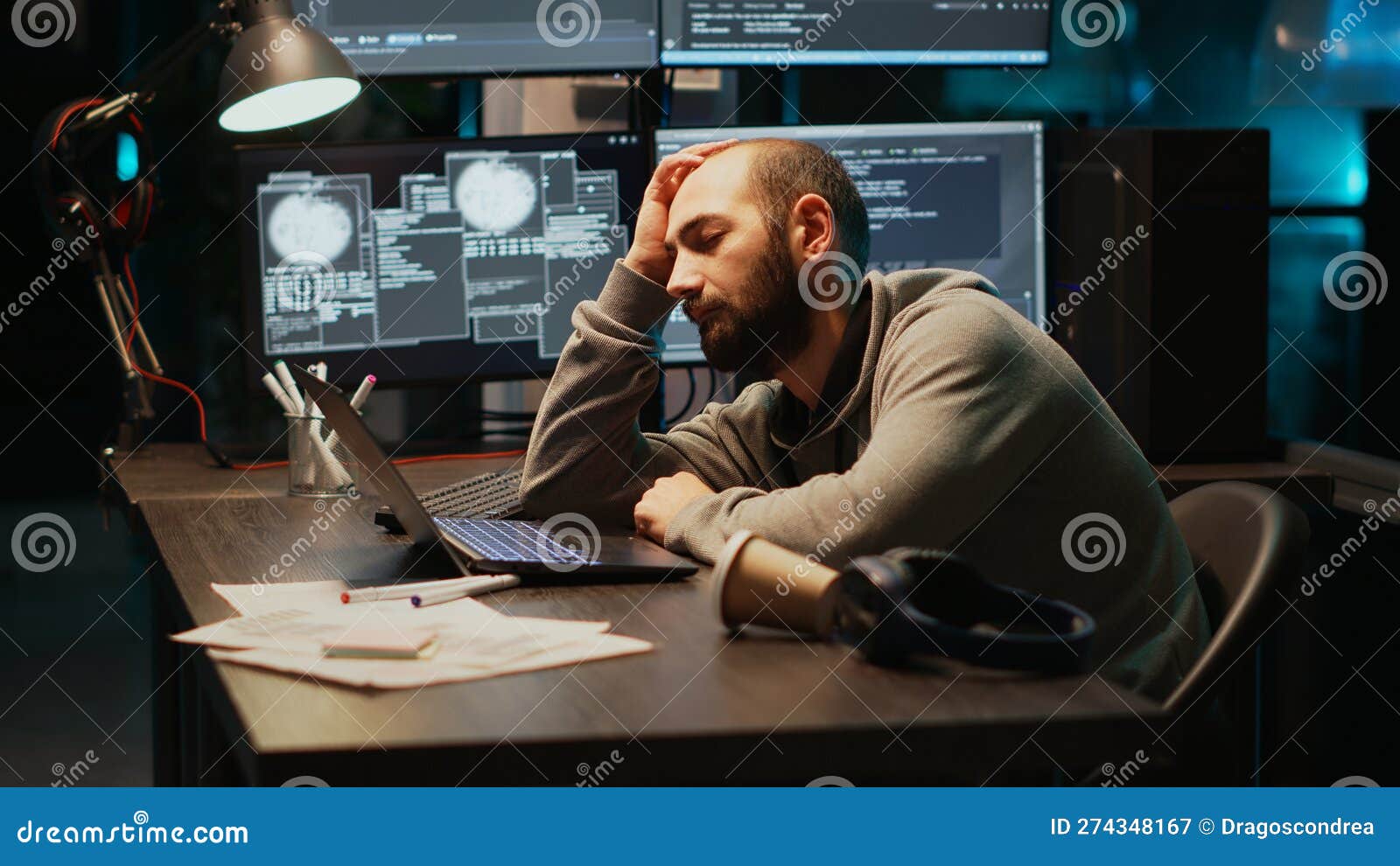App it Engineer Sleeping on Desk and Being Drained Stock Image - Image ... App it Engineer Sleeping on Desk and Being Drained Stock Image - Image ...