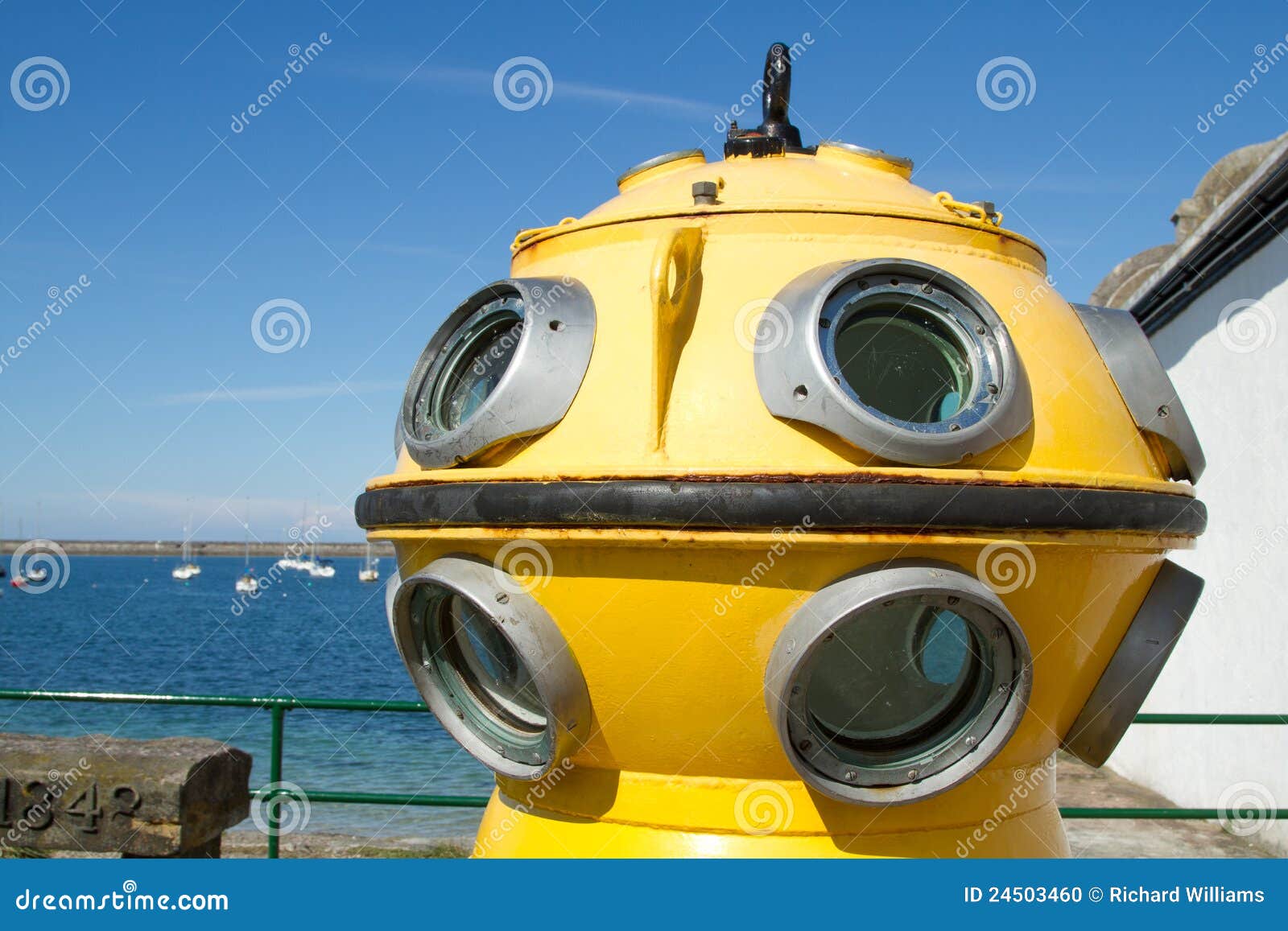 Apparecchiatura Di Immersione Subacquea. Fotografia Stock - Immagine di ...