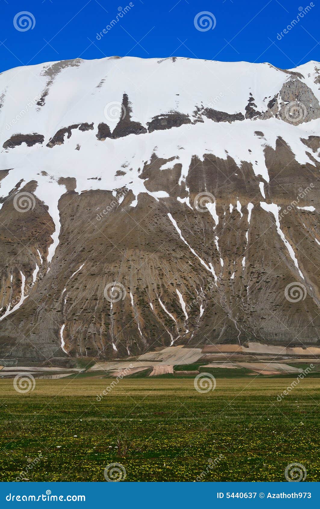 Appennini Plateau stock image. Image of central, sibillini - 5440637