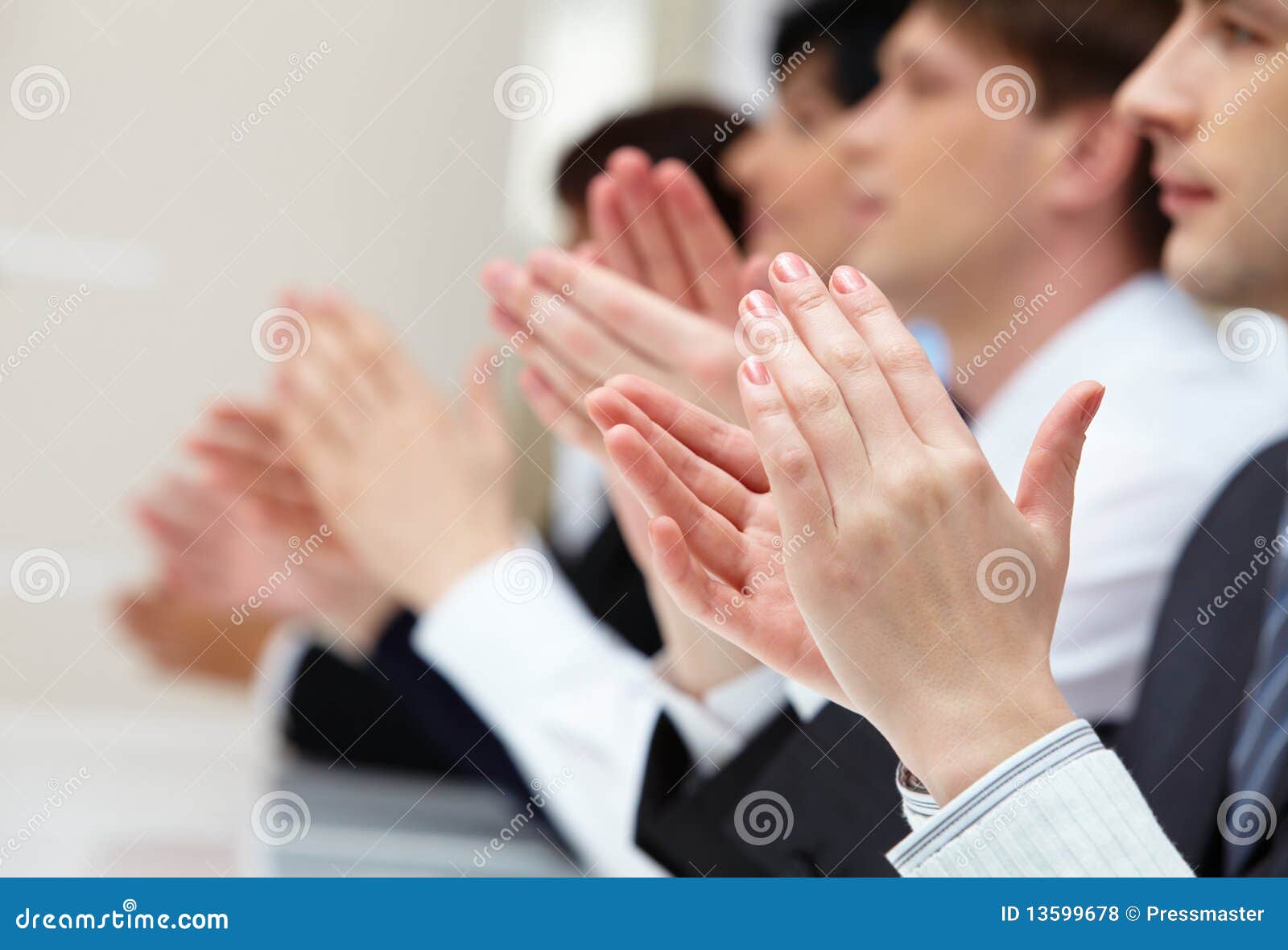 Applaus stockfoto. Bild von gestikulieren, anweisung - 13599678