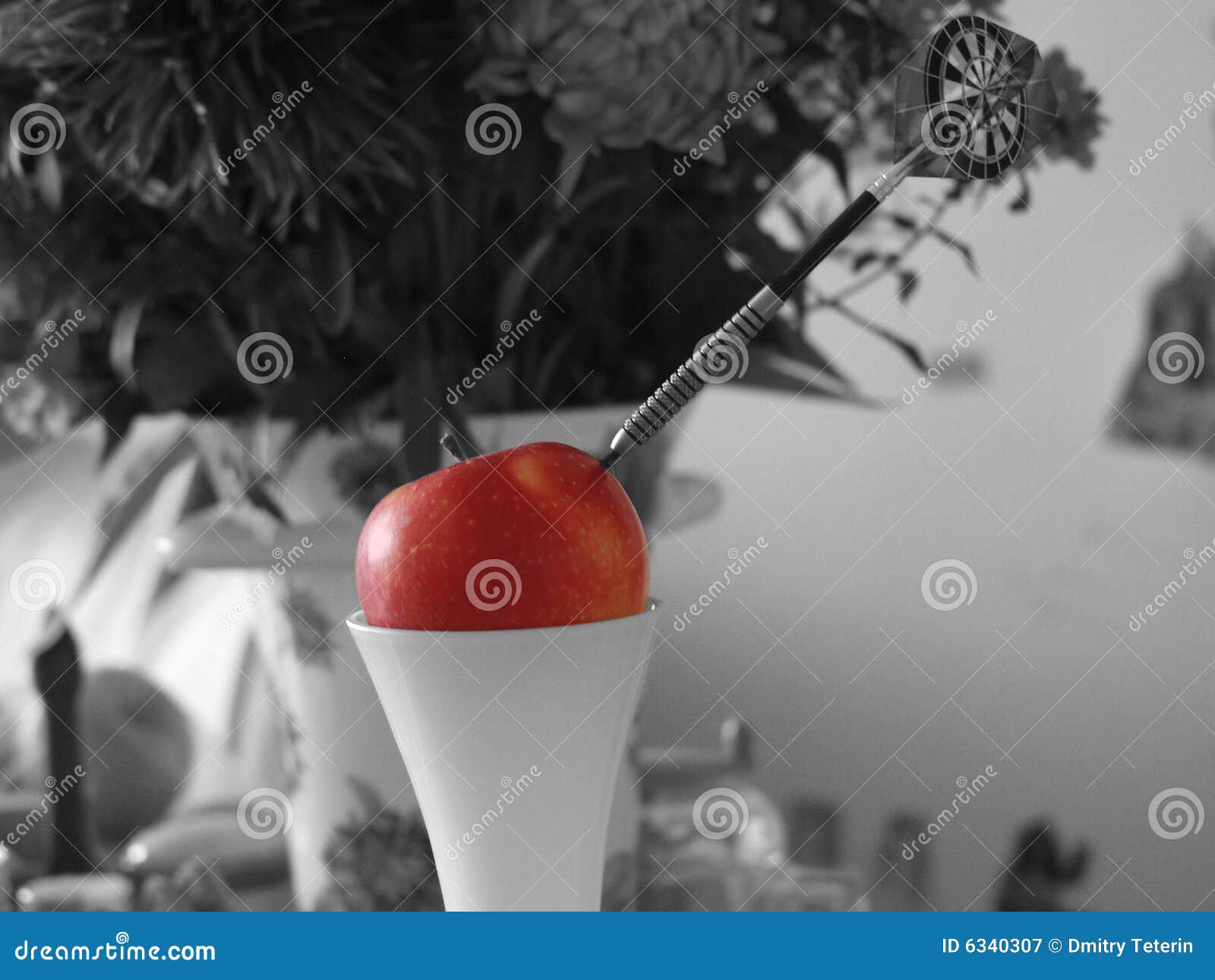 Apple stock image. Image of goal, dart, target, fruit - 6340307