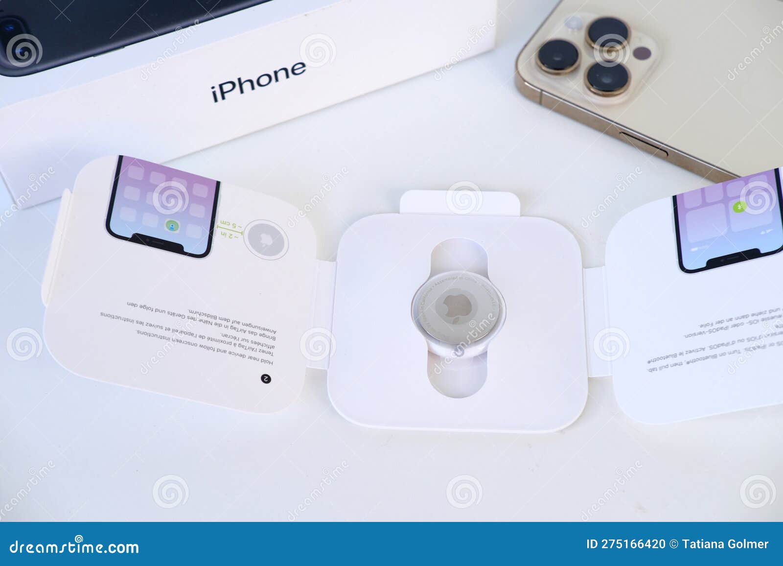 Apple Airtag, White Box with Electronic Tracker, Tracker Broadcasts ...