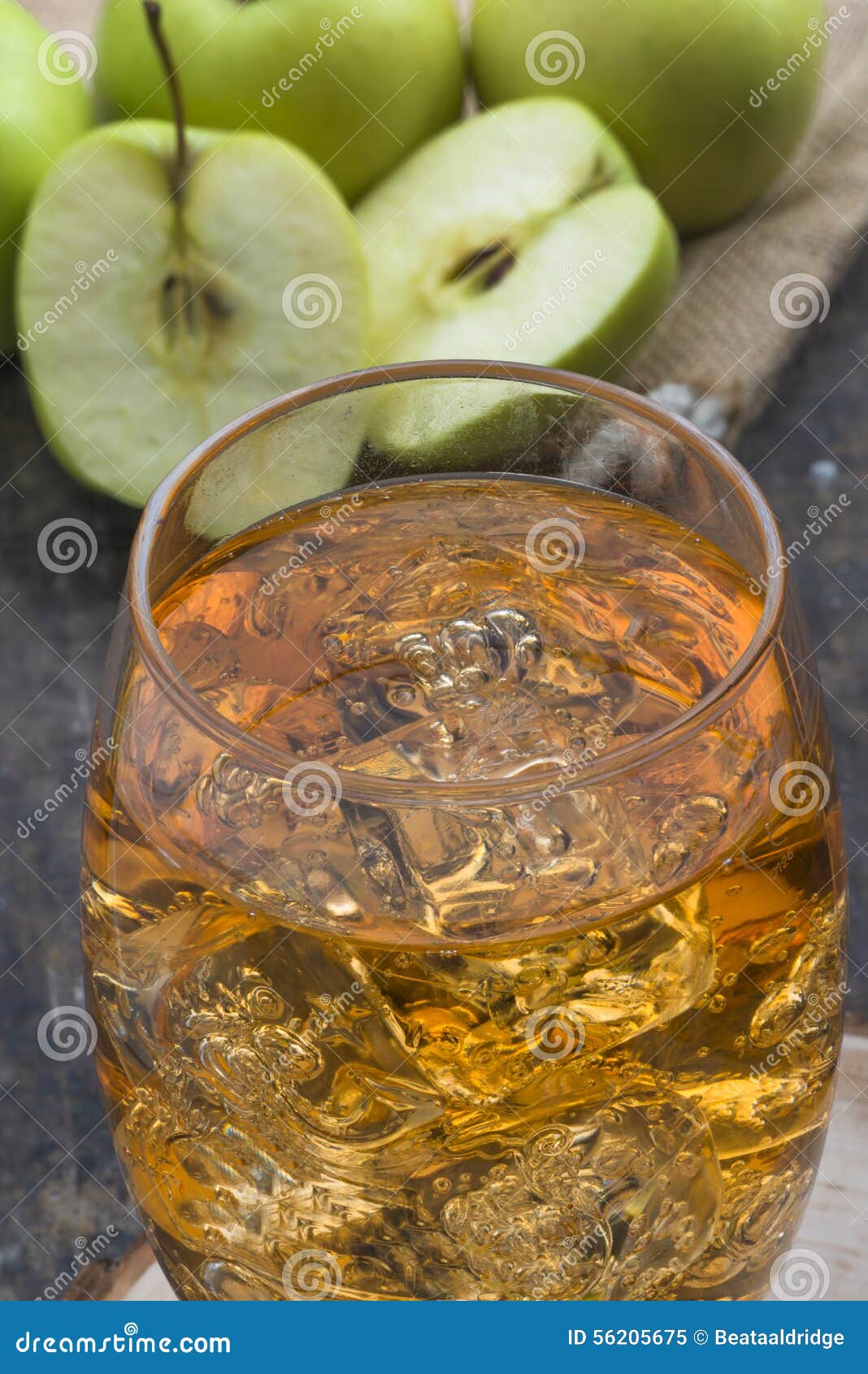 Apple cider with ice cubes stock image. Image of apples - 56205675