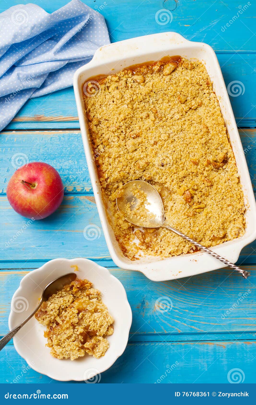 Apple Cramble with Oat Flakes Stock Image - Image of apples, sweet ...
