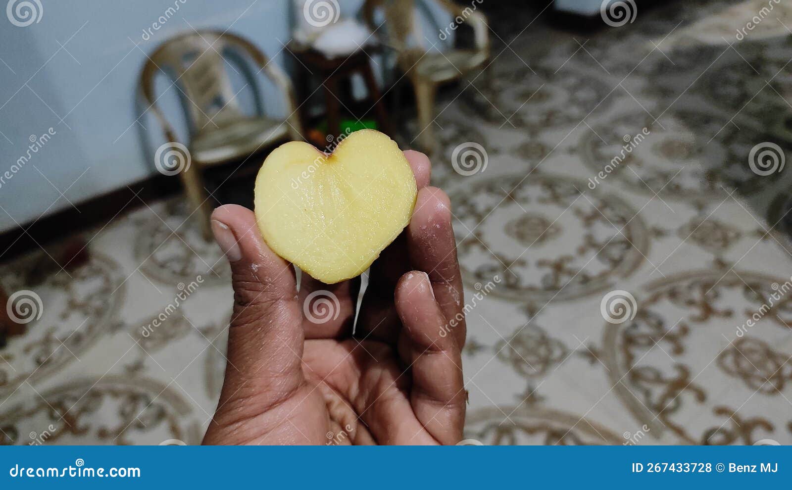 Apple Cut into Half Looking Heart Shaped Stock Photo - Image of apple ...