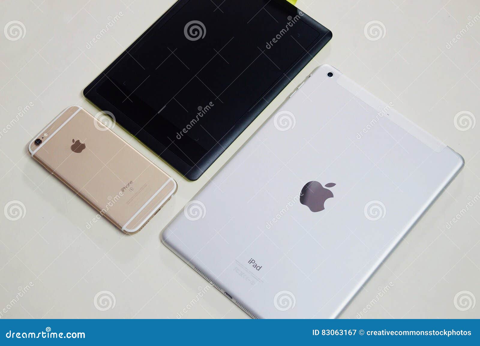 Apple Electronic Devices Picture. Image: 83063167