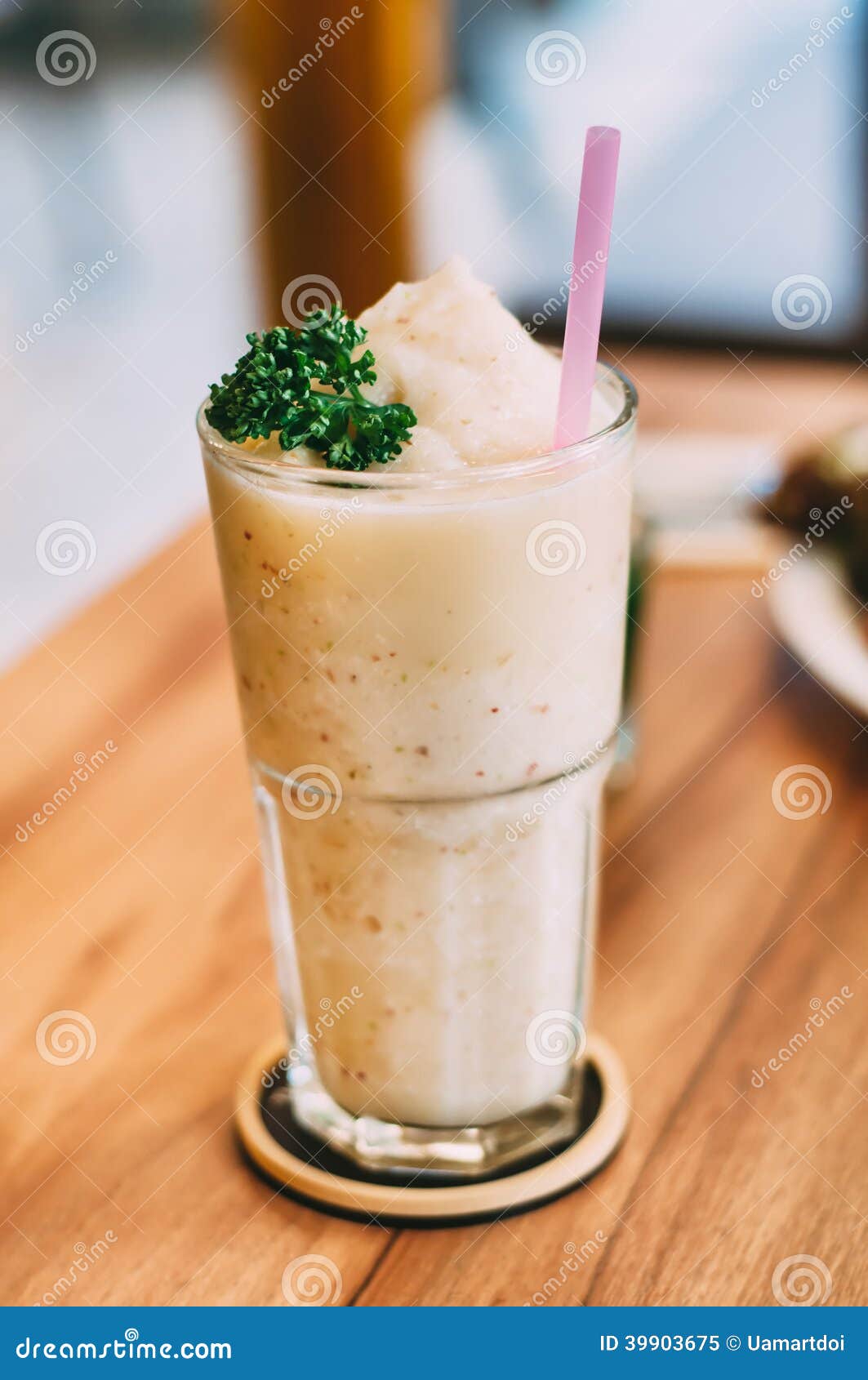 Apple frappe juice stock image. Image of cocktail, fresh - 39903675