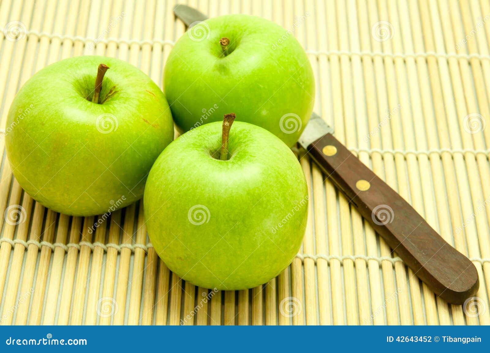 Apple Fresh fruit. stock photo. Image of green, natural - 42643452